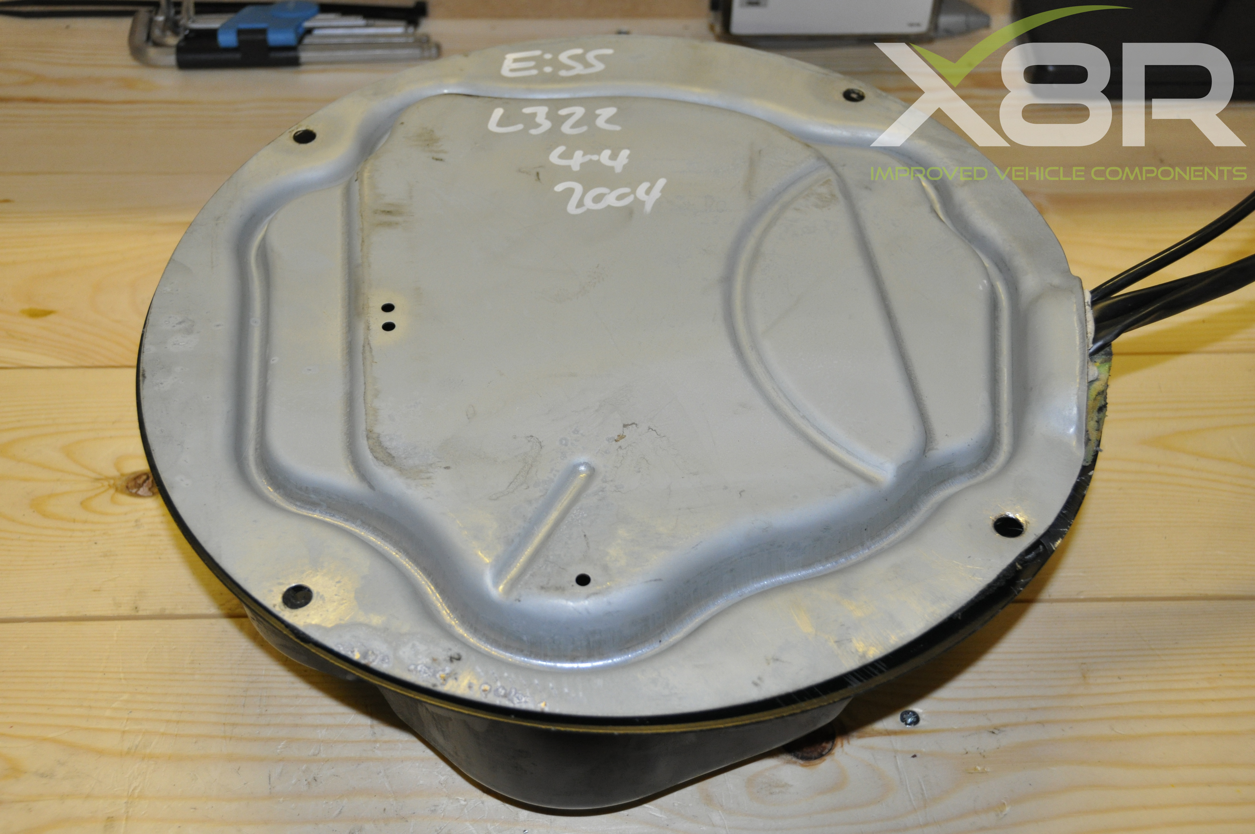 Range Rover L322 Wabco Air Suspension Compressor Removal : 8 Steps ...