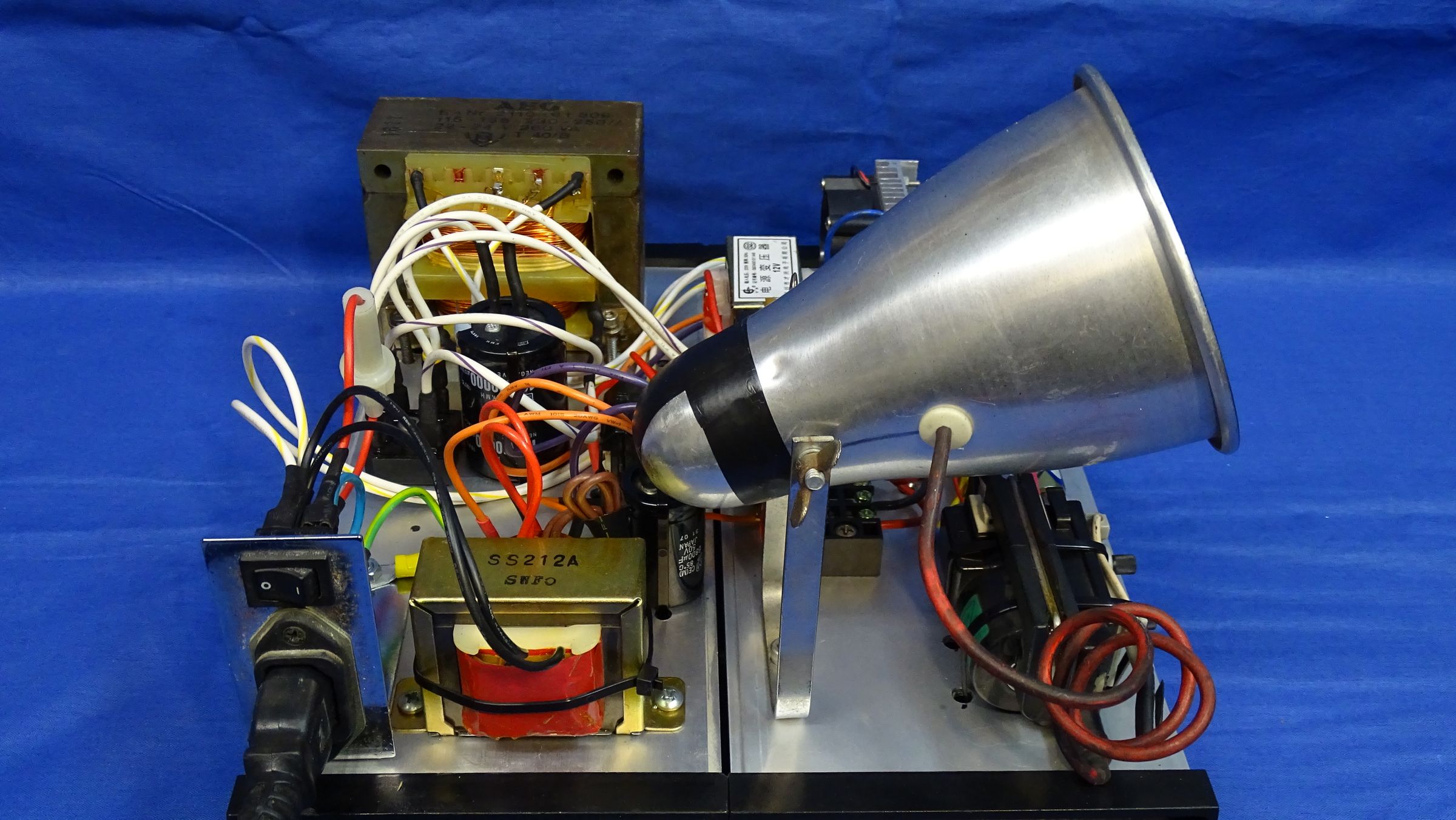 PLASMA SPEAKER (with Pictures) - Instructables