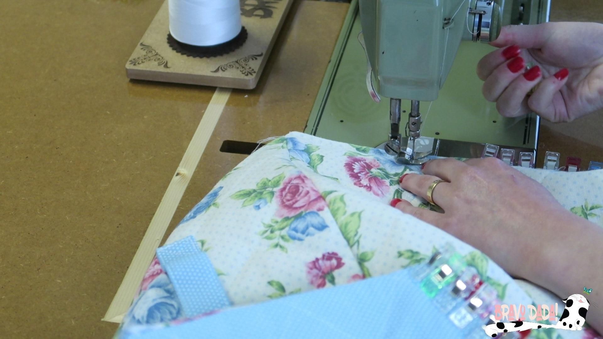 DIY How to Make a Quilted Sewing Machine Cover - Bravo Dada! Sewing ...
