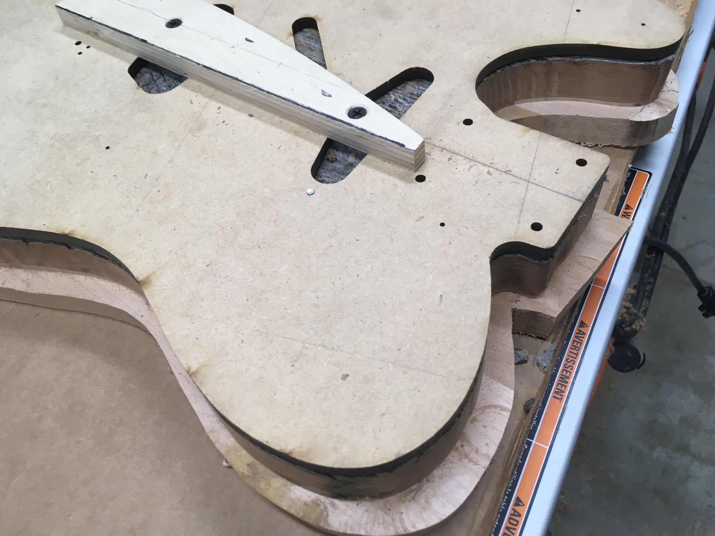 Barncaster Electric Guitar : 22 Steps (with Pictures) - Instructables
