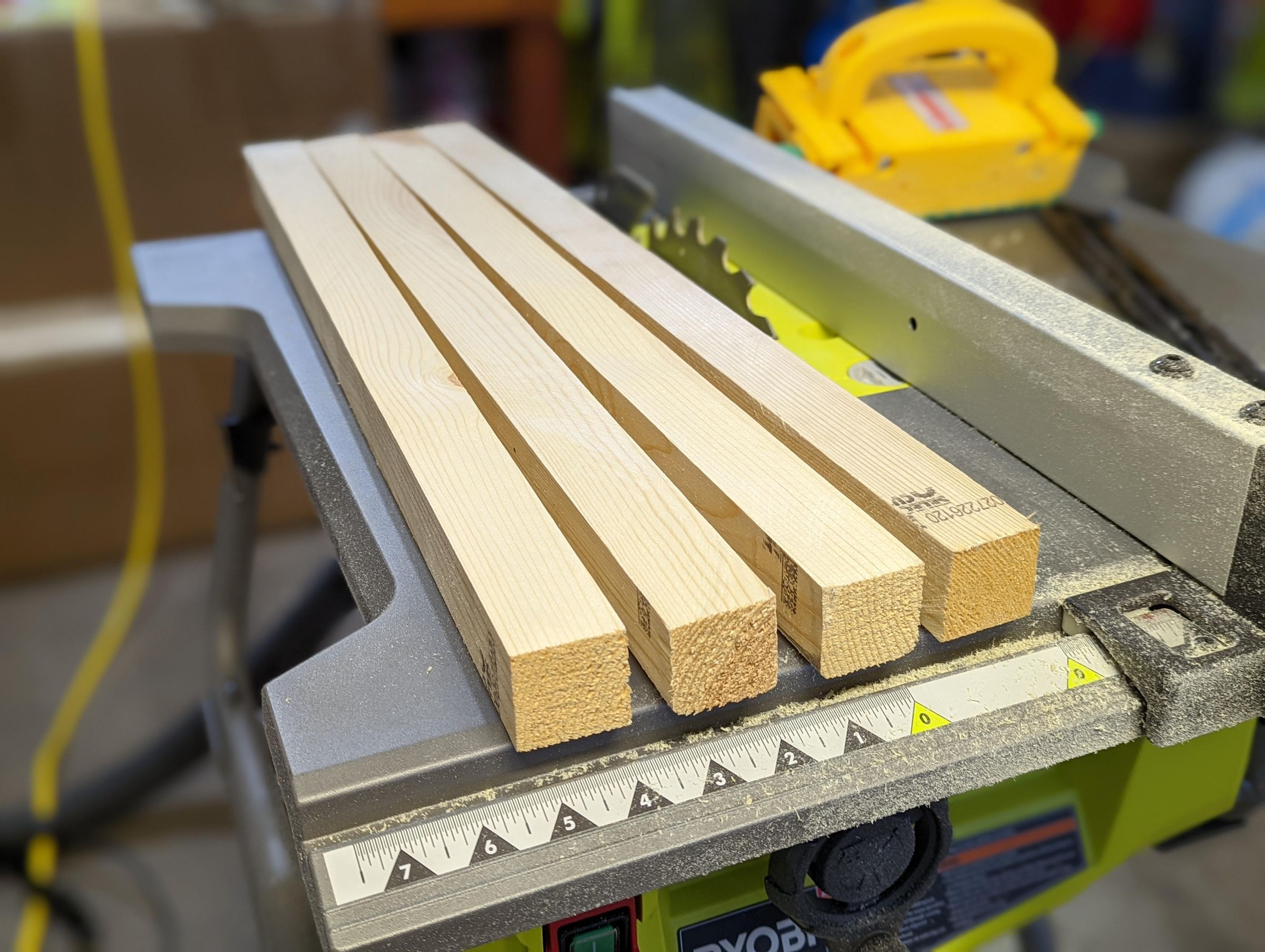 Make a Canvas Art Frame From a Single 2x4 : 6 Steps (with Pictures ...