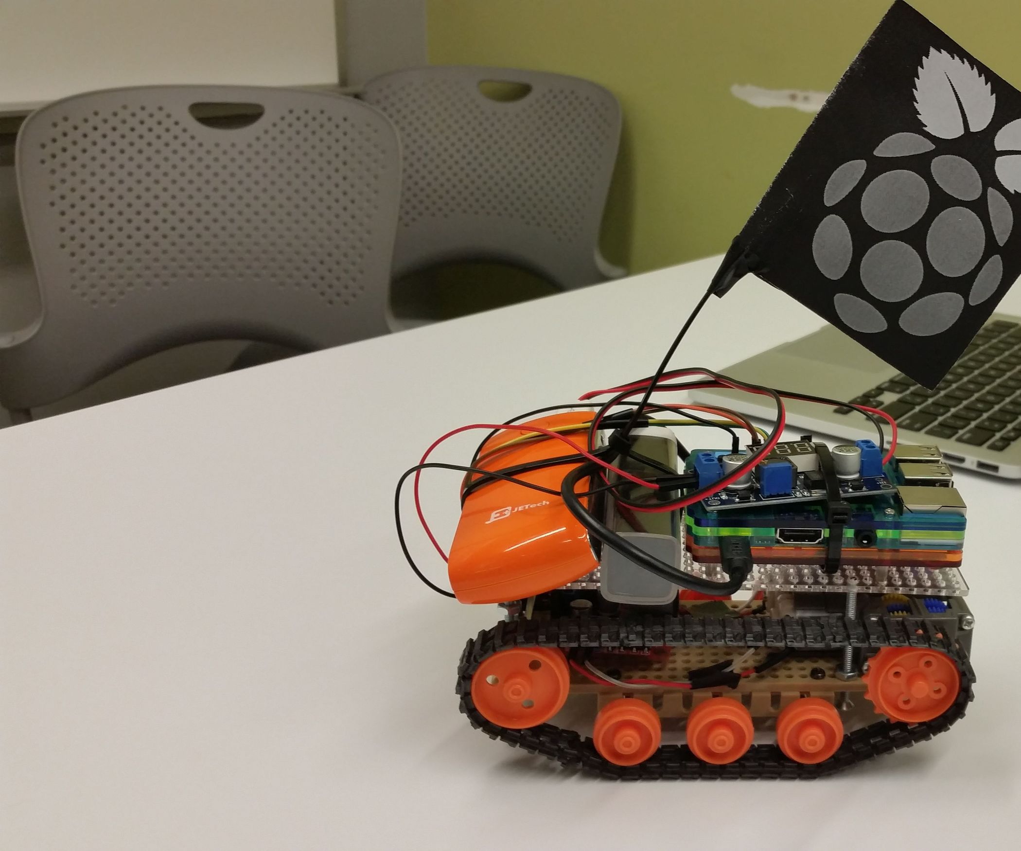 Fun Pi's Raspberry Pi 3 Tank : 12 Steps - Instructables