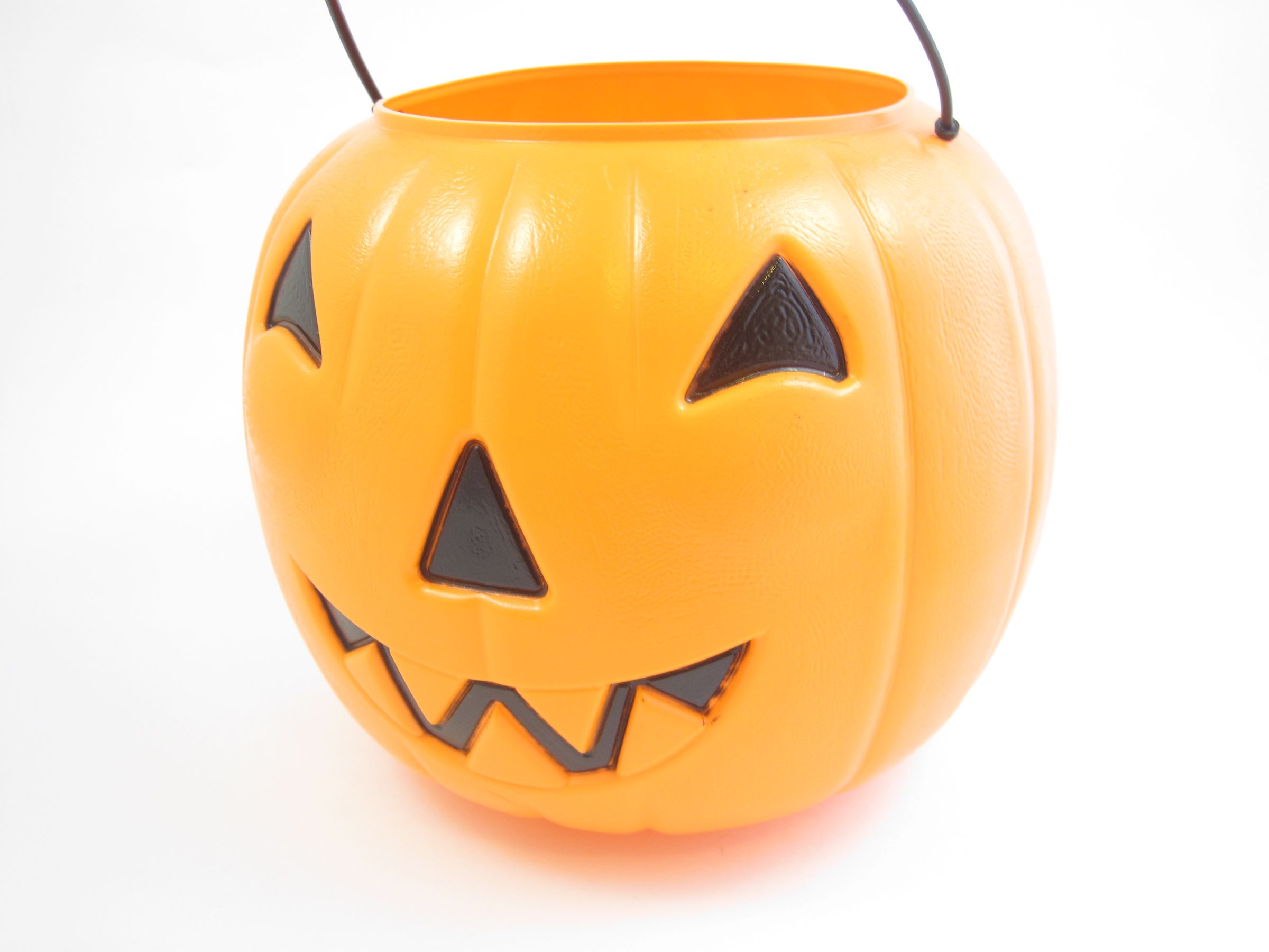 Motion-Activated PumpkinBot : 8 Steps (with Pictures) - Instructables