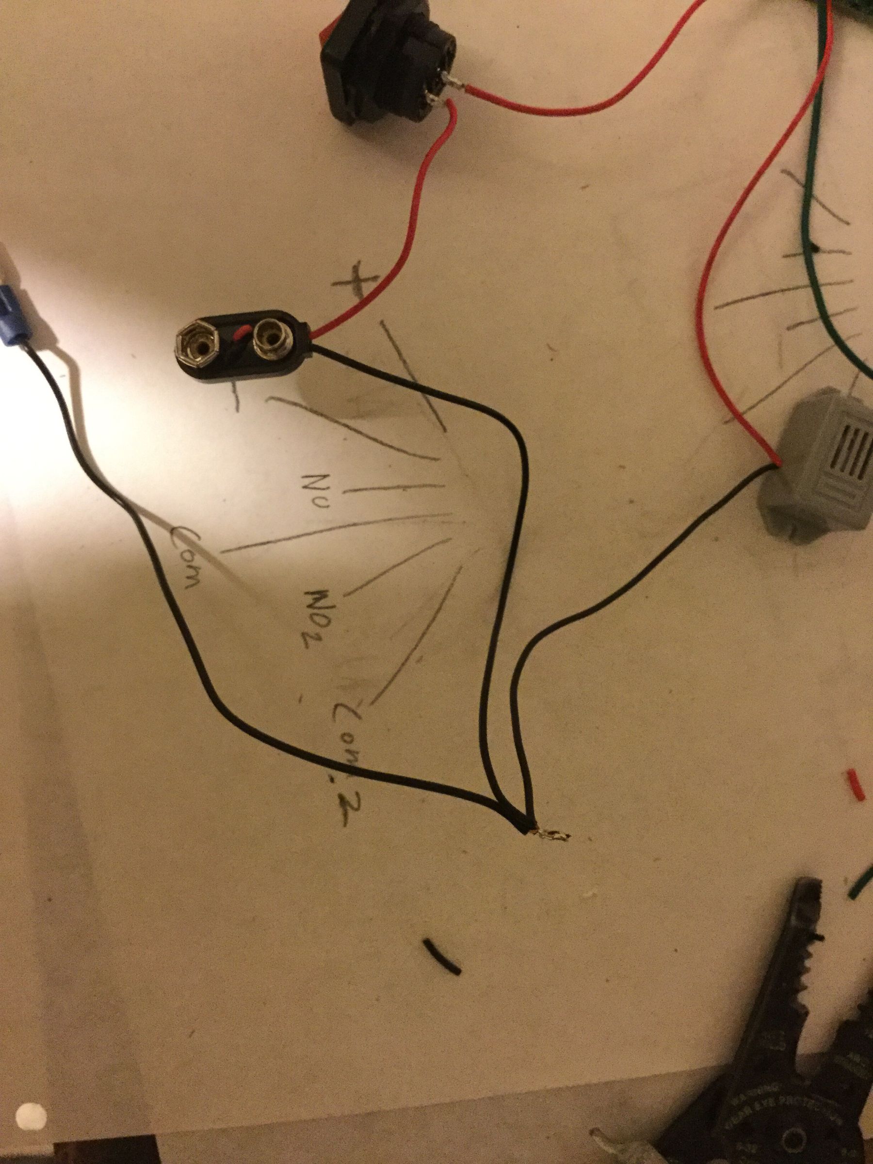 Airsoft Remote Detonation Mine/ Present Trap : 6 Steps (with Pictures ...