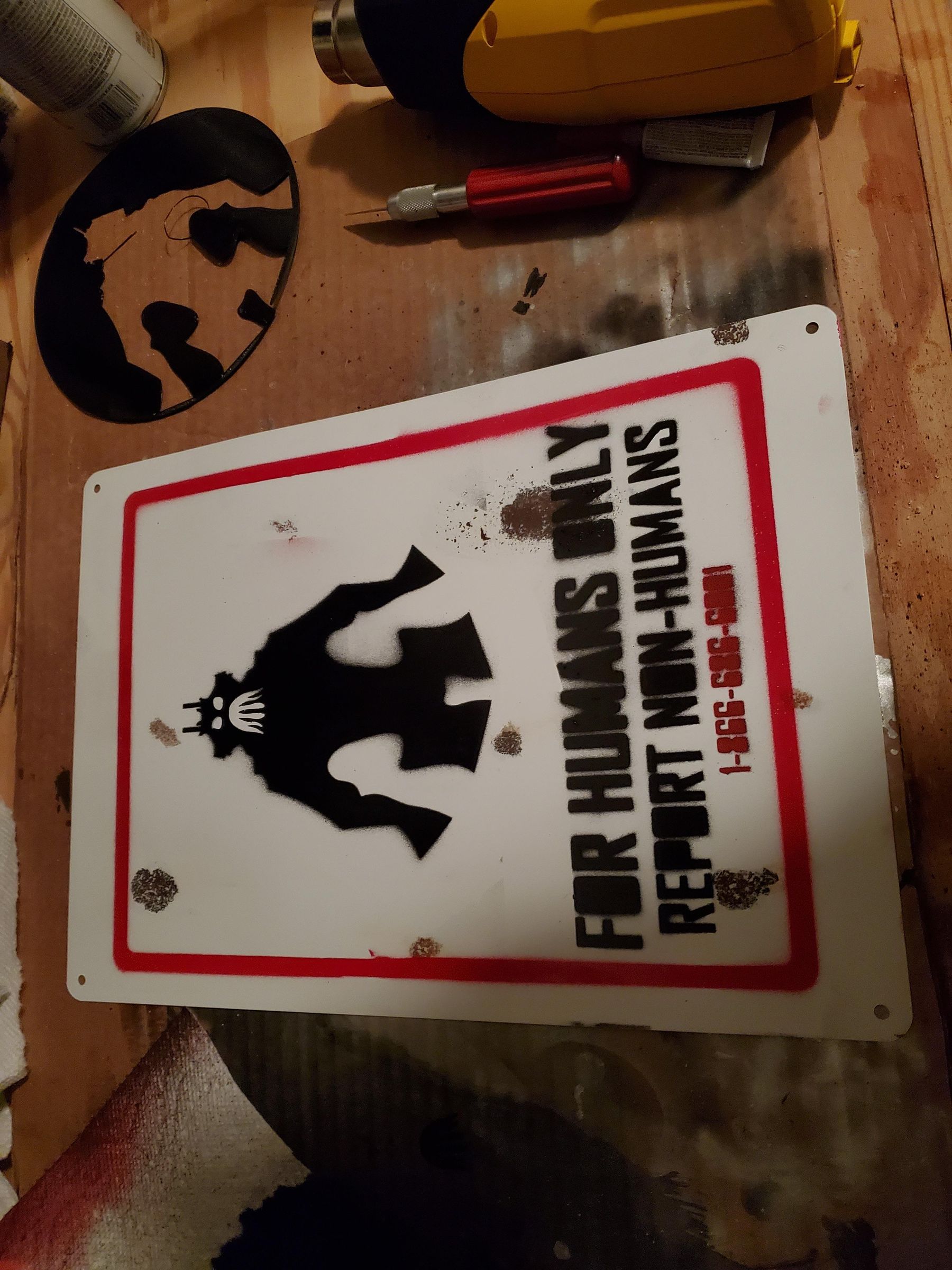 District 9 Sign : 9 Steps - Instructables