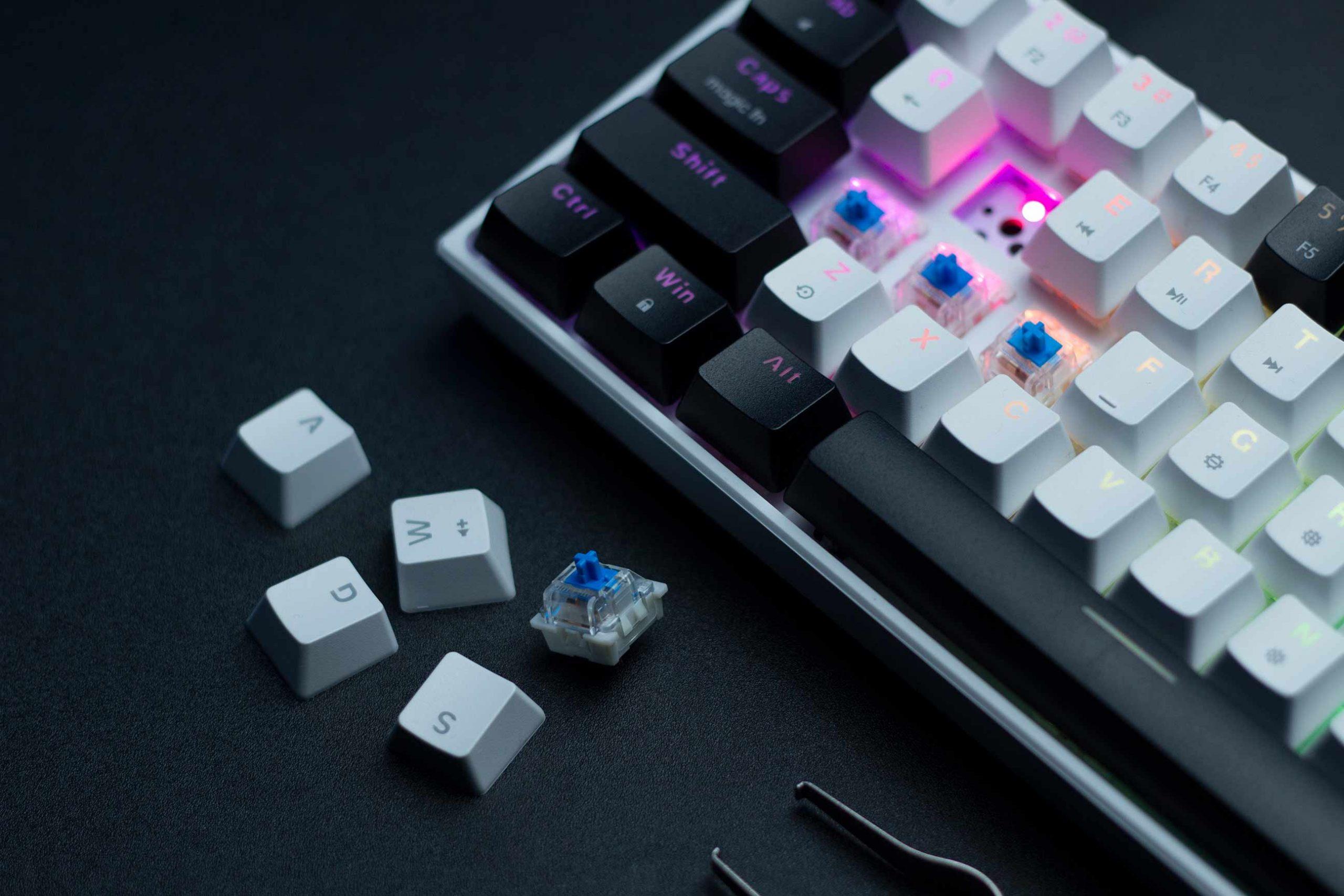 Building a Customizable Mechanical Keyboard : 6 Steps - Instructables