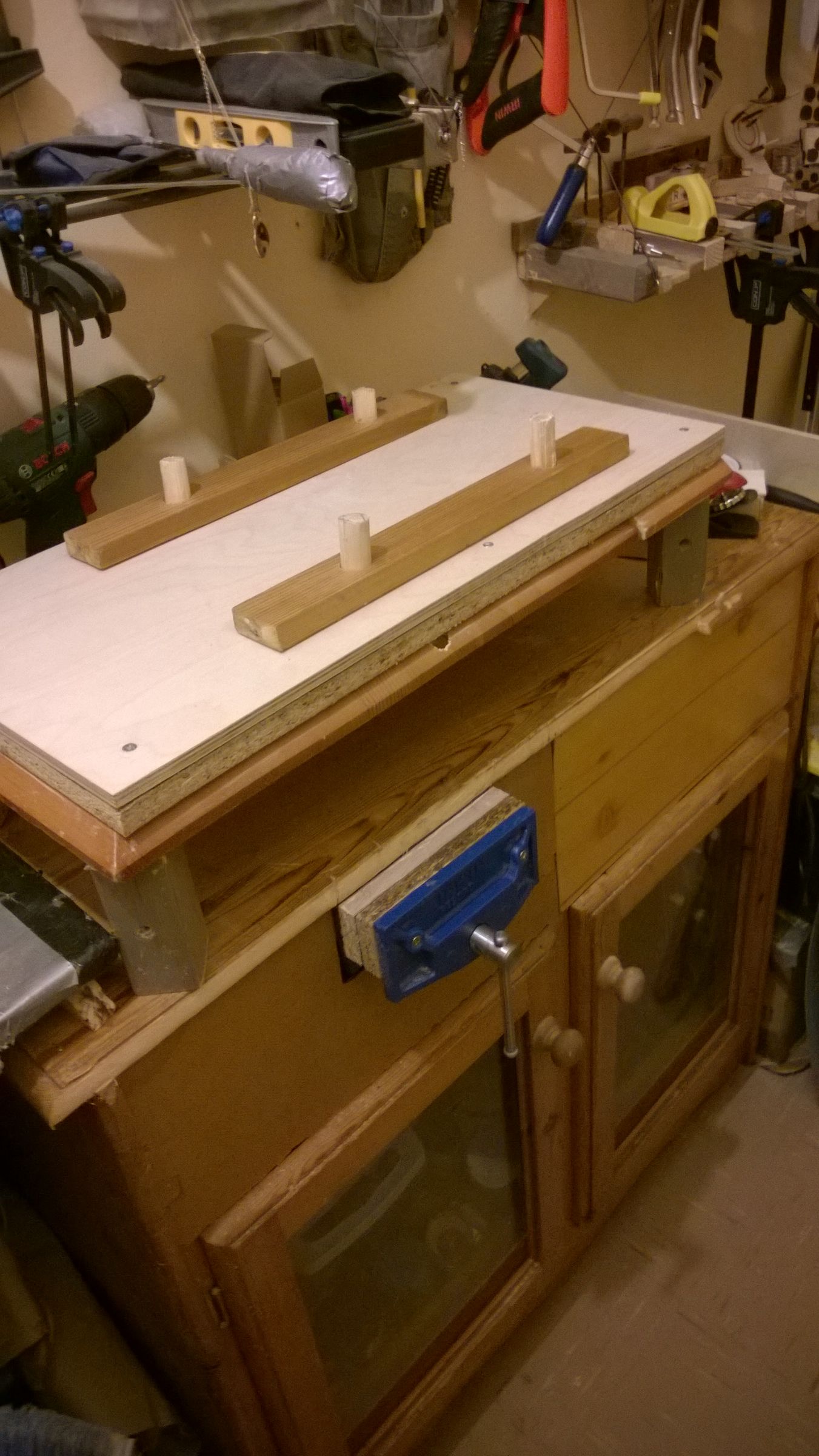 Mini Workbench : 8 Steps (with Pictures) - Instructables