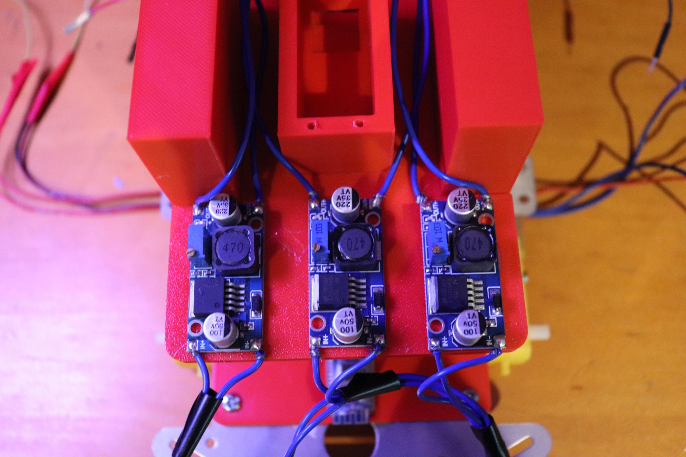 Bluetooth Controlled Claw Robot : 20 Steps (with Pictures) - Instructables