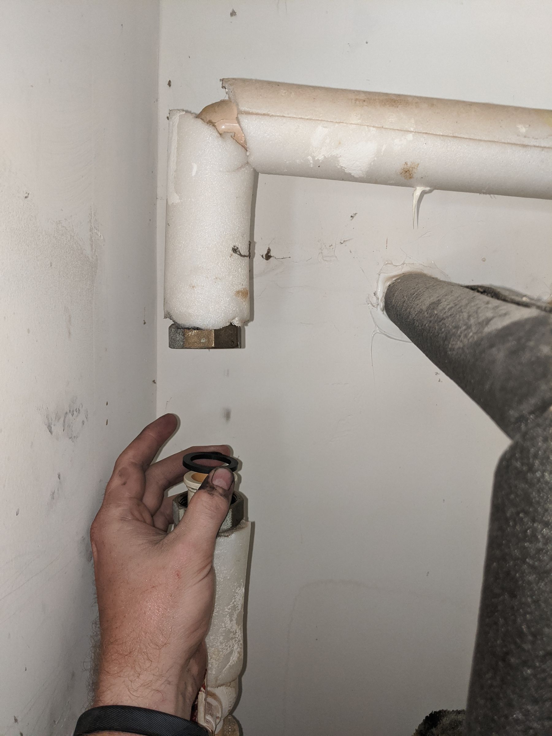 Replacement Pressure Reducing Valve : 7 Steps - Instructables