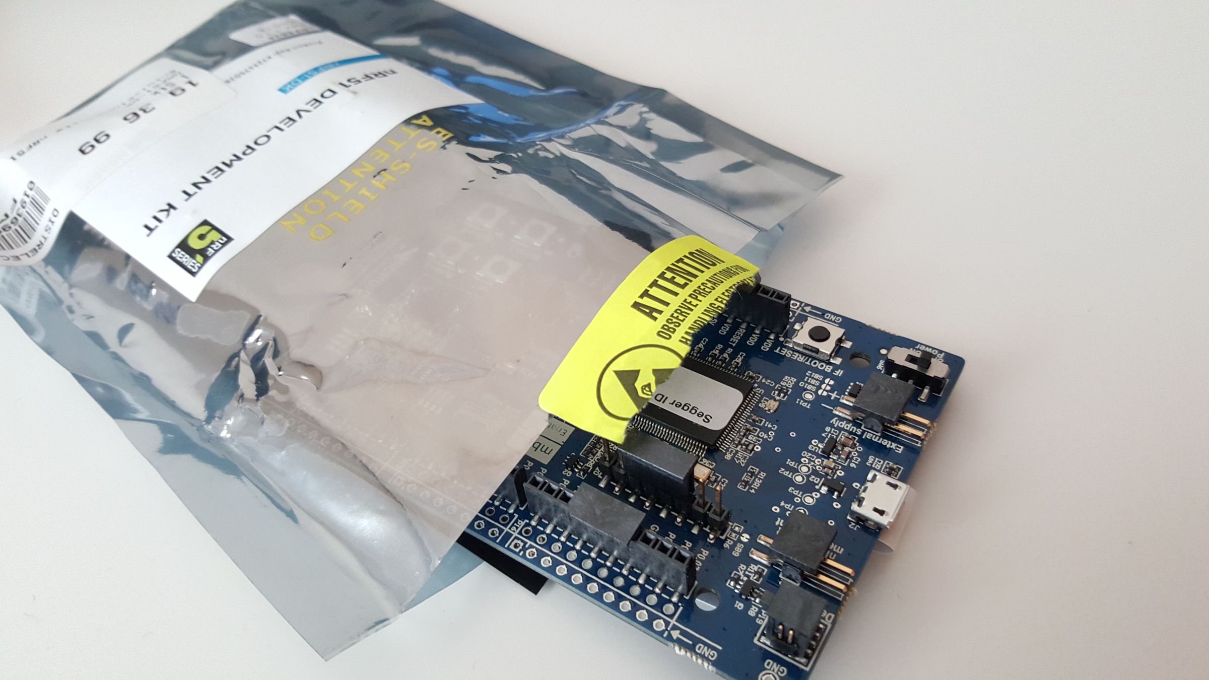 The First Usage of NRF51-DK : 10 Steps - Instructables