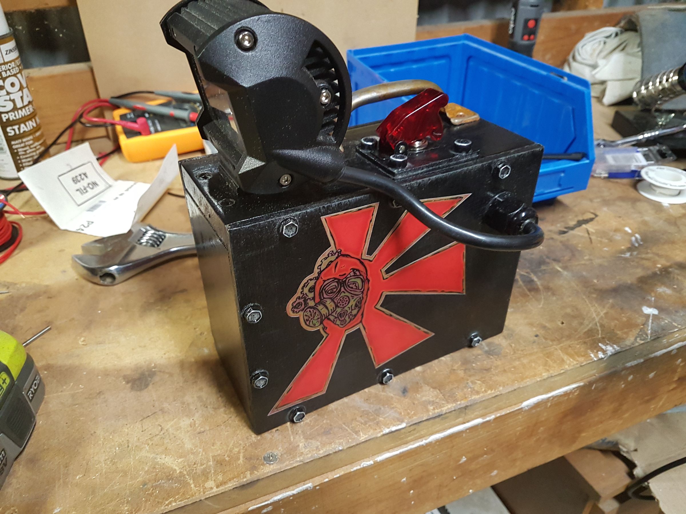 Zombie Apocalypse Electric Lantern : 6 Steps (with Pictures ...