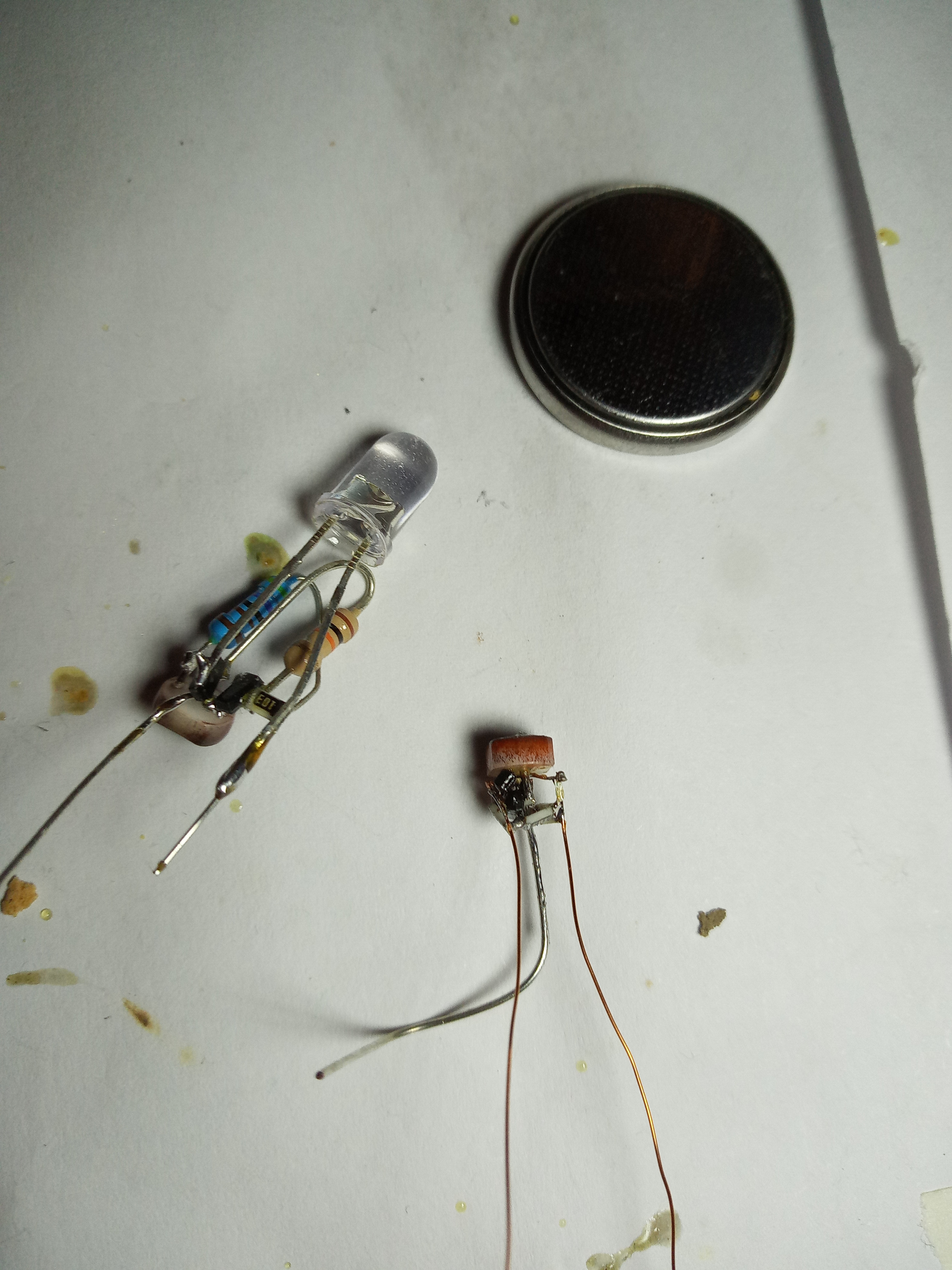 Miniature Electronics How Small Can You Go ? : 6 Steps - Instructables