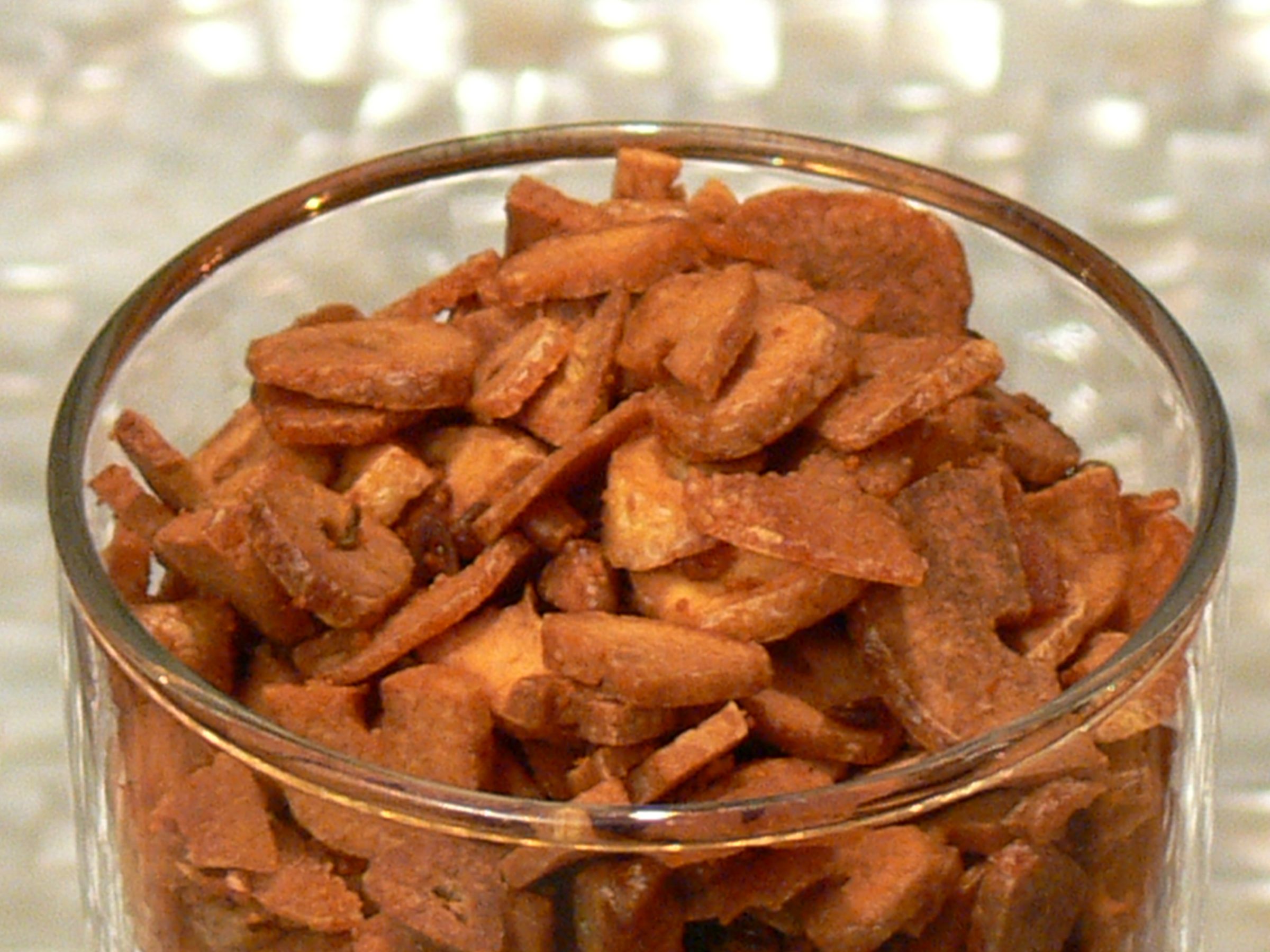 Hella Delicious: 101 - Peanut Balachaung : 7 Steps - Instructables