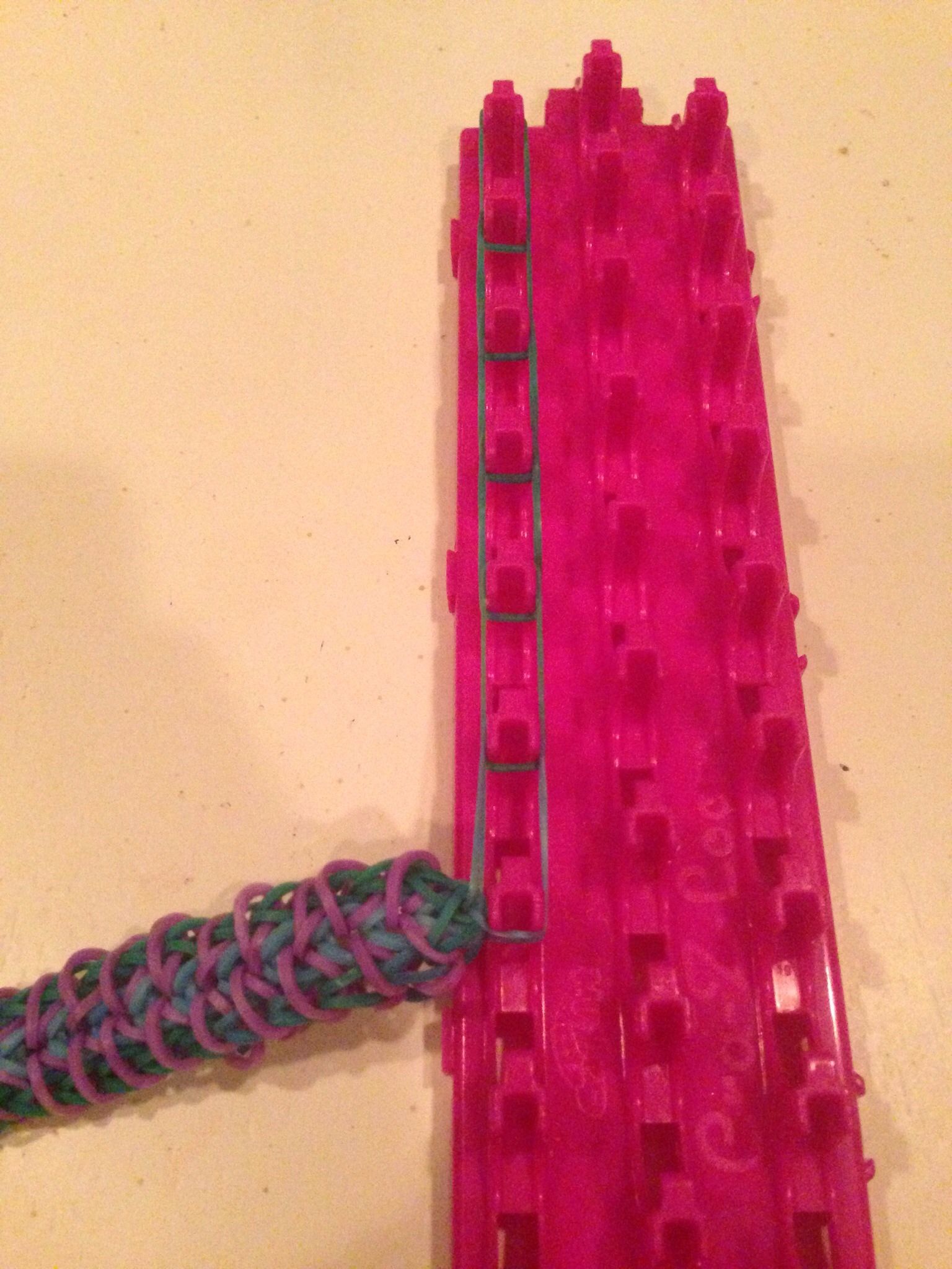 How to Make a Zippy Chain Bracelet : 20 Steps - Instructables