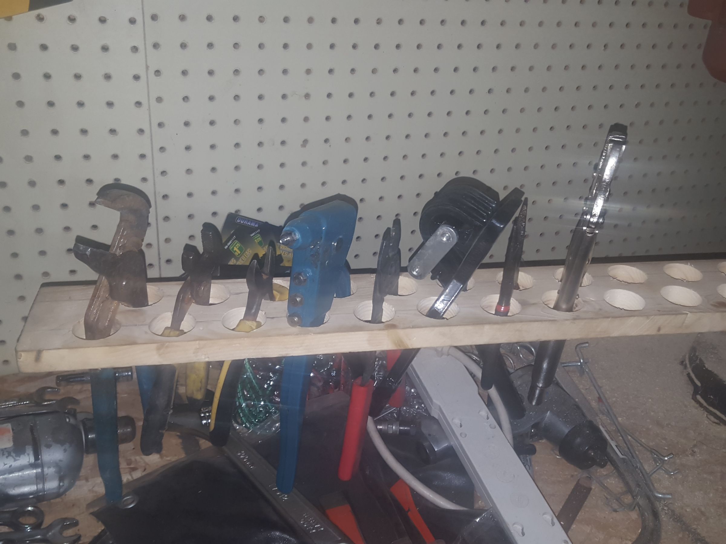 Simple and Cheap Tool Organizer - Instructables