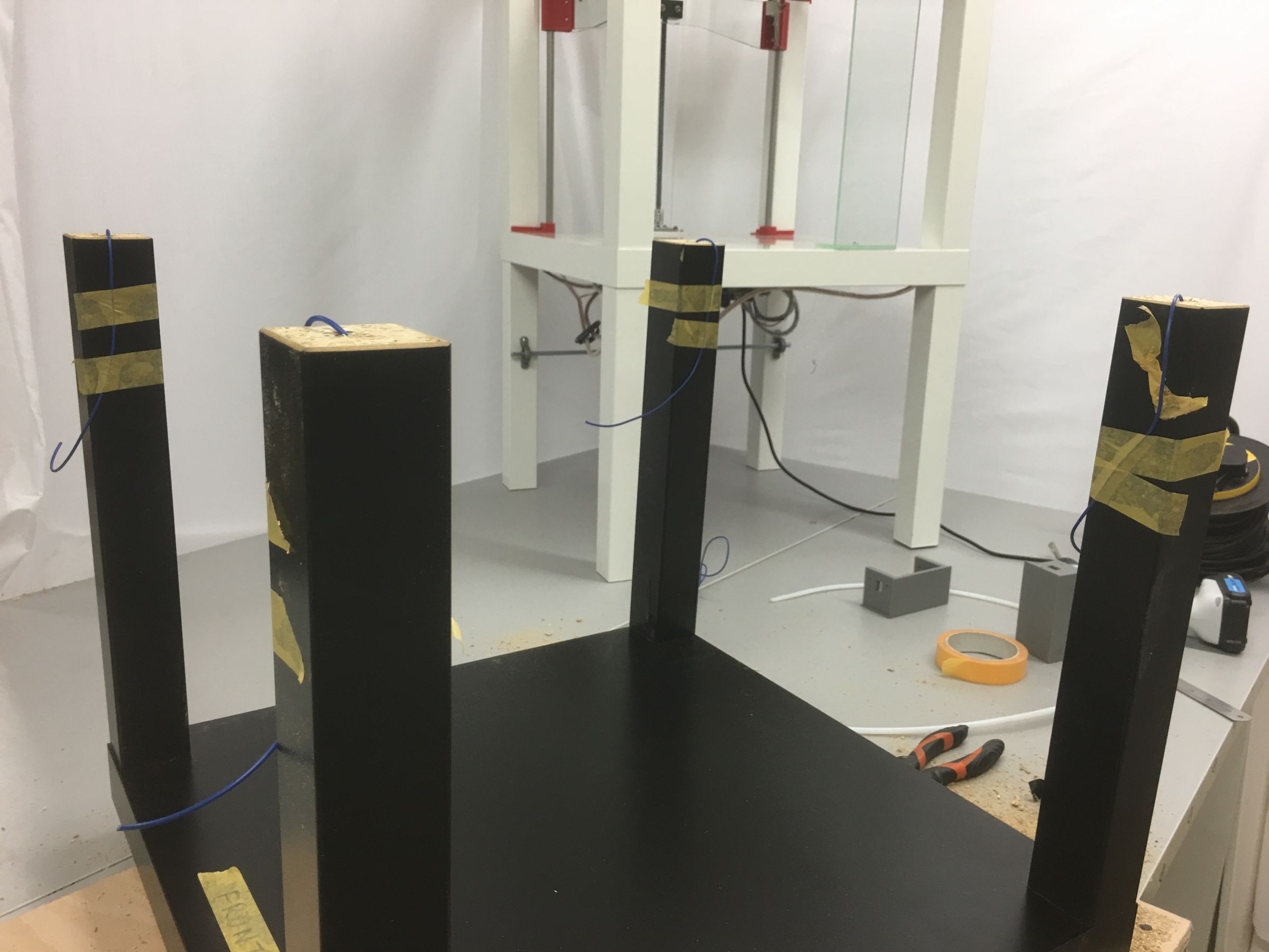 PRINTTABLE the Affordable, Attractive IKEA Lack Table Hack to Create a ...