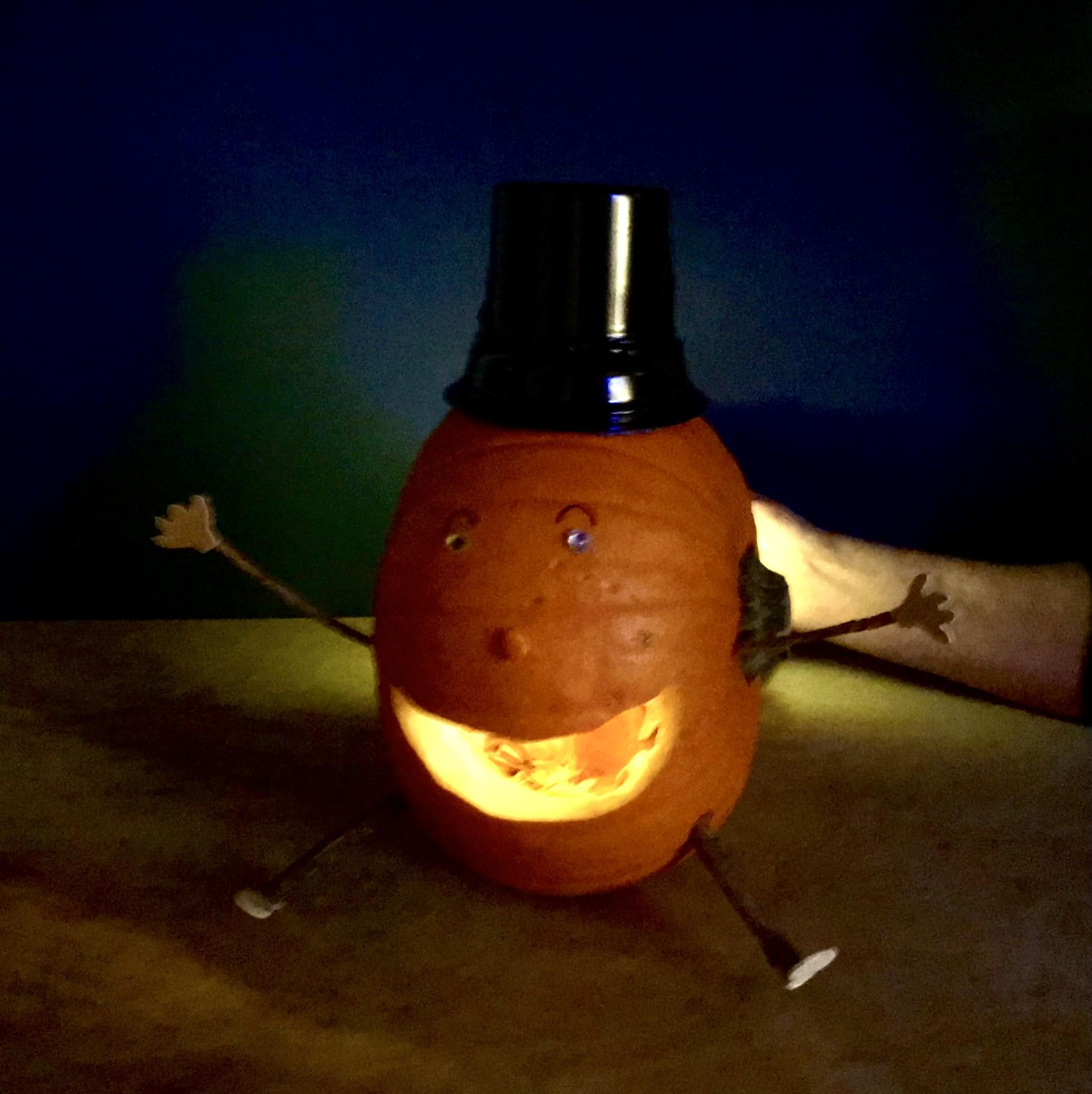 Humpty ‘Pumpty’ Nursery Rhyme Variation for Hallowe’en Instructables ...