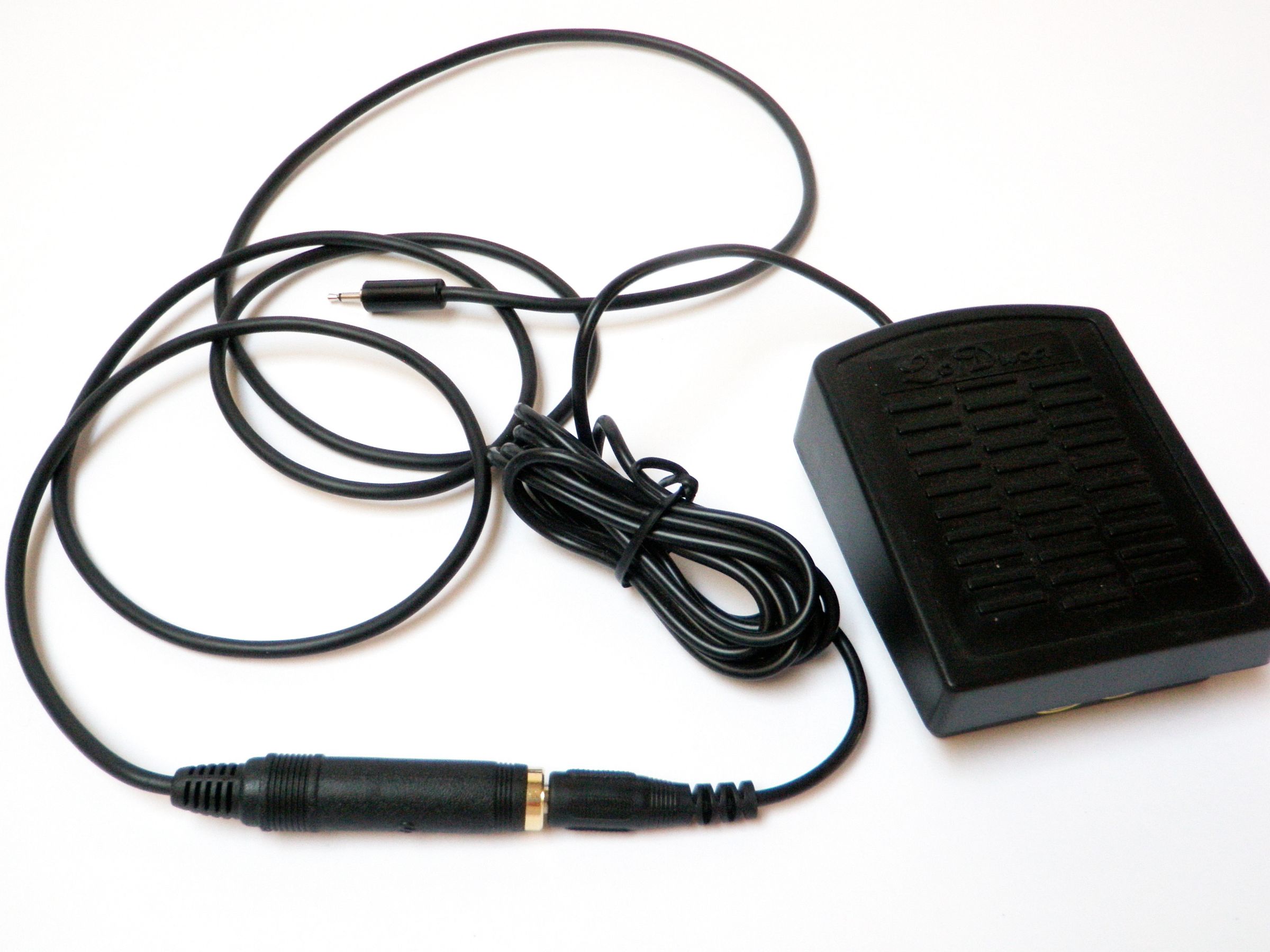 5-Minute Camera Foot Switch : 6 Steps (with Pictures) - Instructables