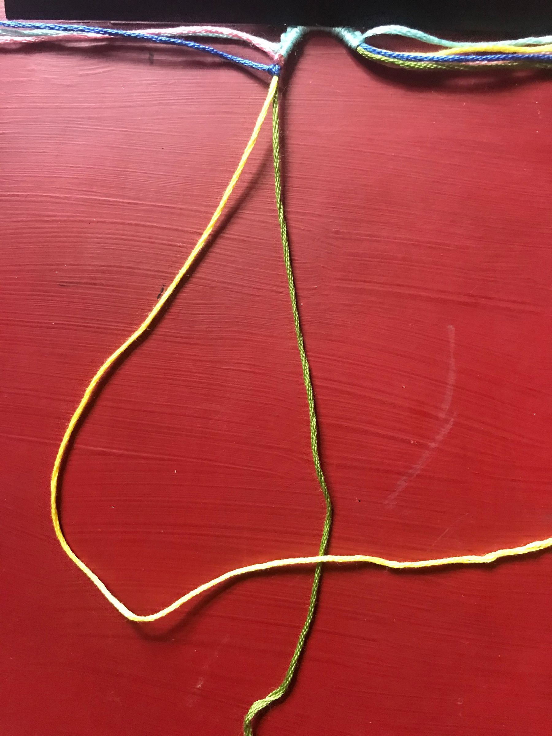 Friendship Bracelet With Teardrop Loop and Triangle Ending : 7 Steps ...