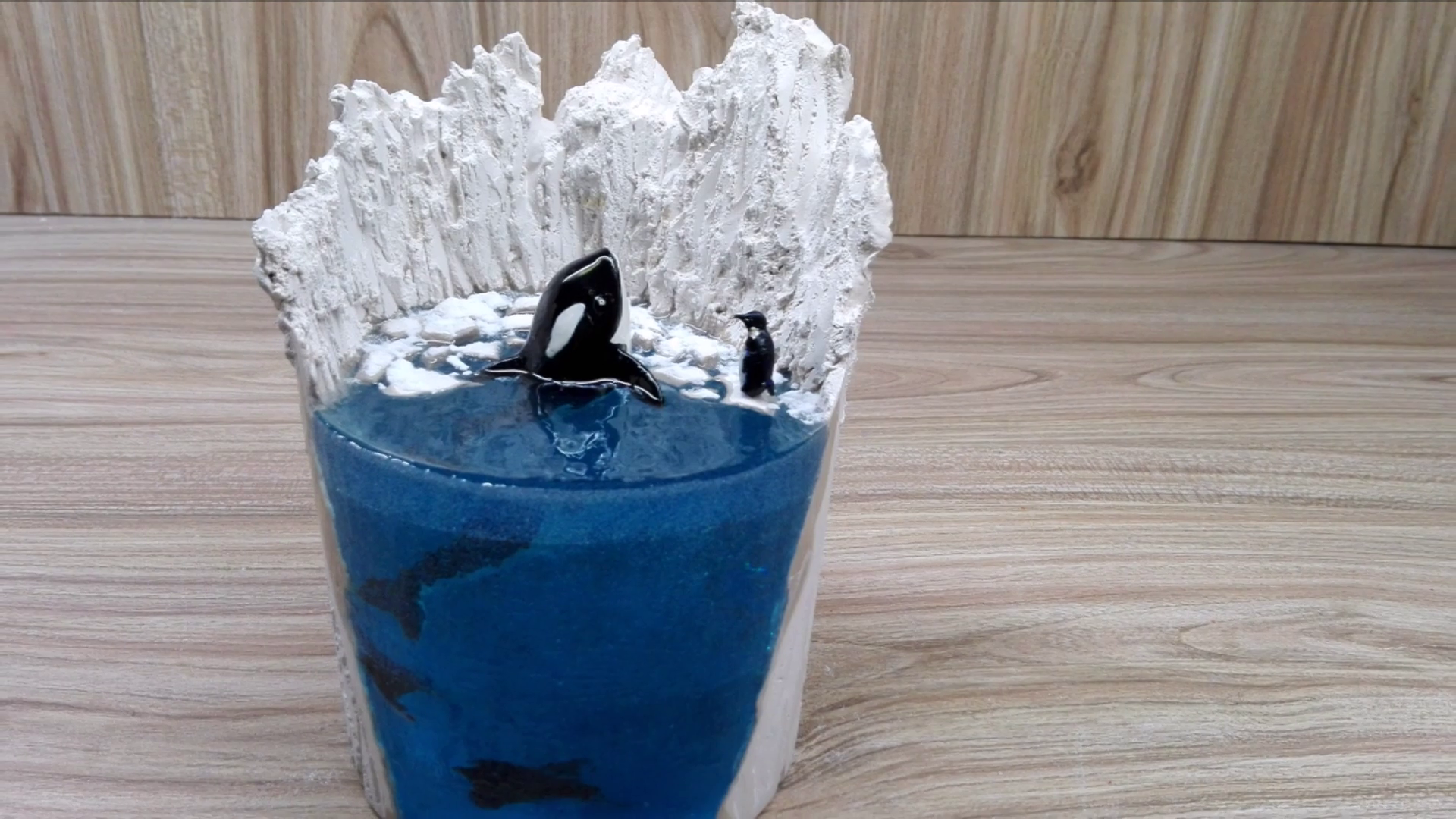 Killer Whale (orca) Resin Art | Diorama : 3 Steps - Instructables