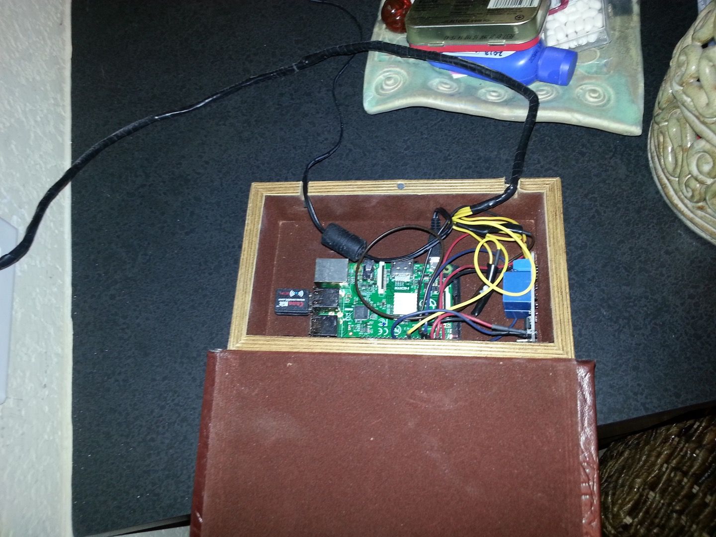 Raspberry Pi 3 Garage Door Opener : 15 Steps (with Pictures) - Instructables