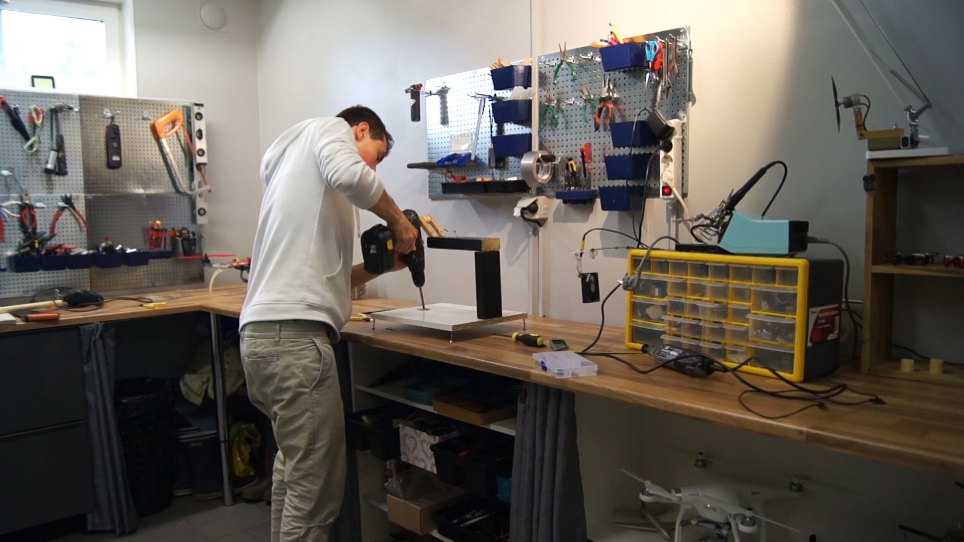 DIY Hot Wire Cutter for Plexiglass, Cardboard and Foam : 7 Steps (with ...