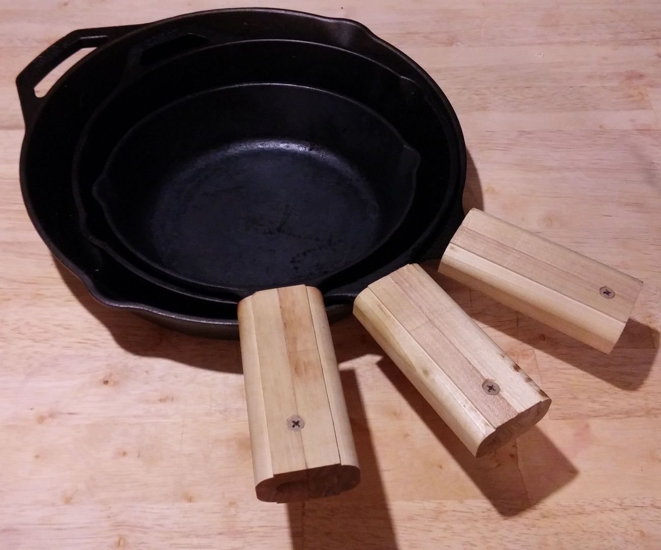 Wood Handles for Cast Iron Skillets : 13 Steps (with Pictures ...