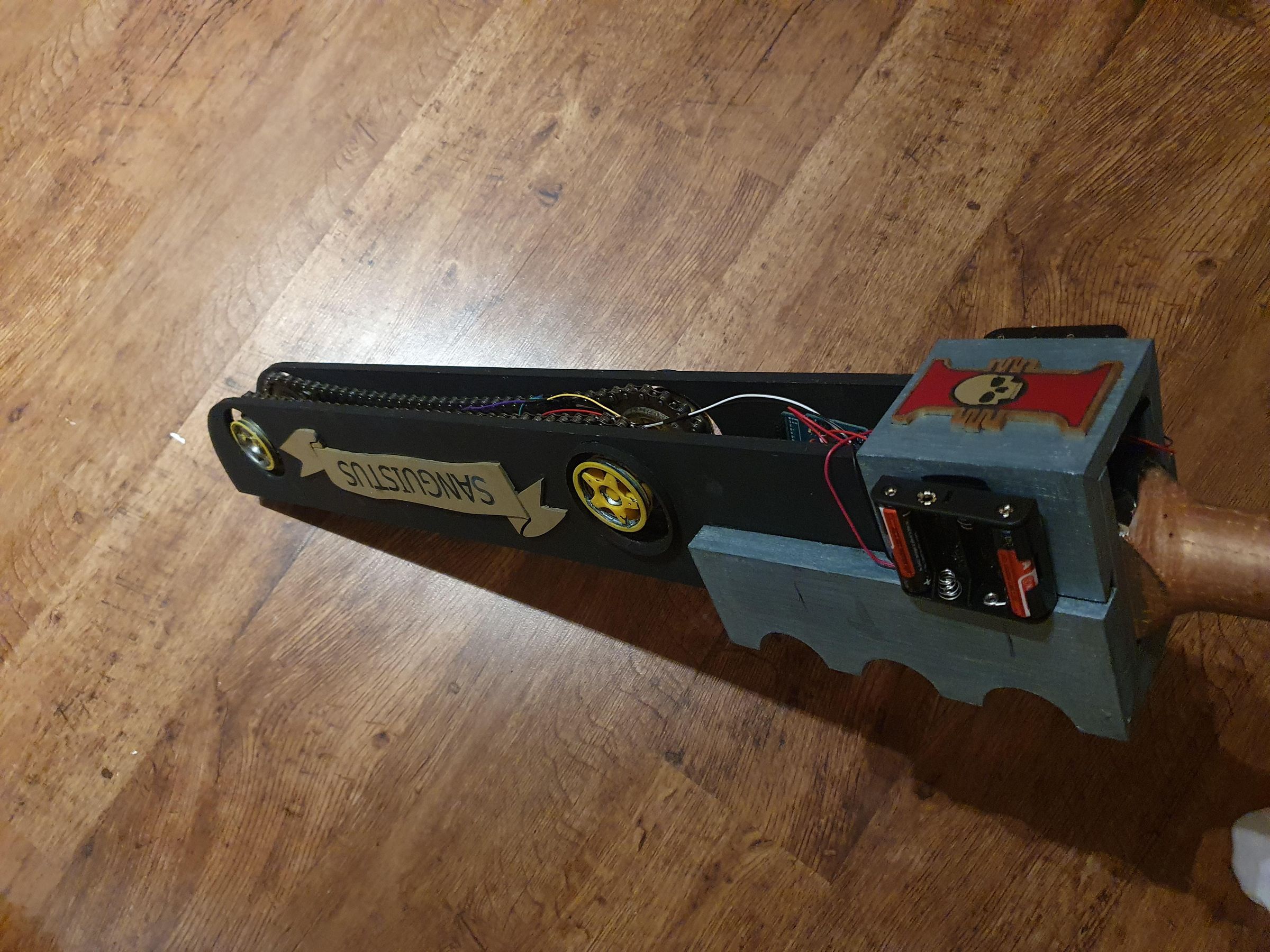 Warhammer 40K Chainsword : 6 Steps (with Pictures) - Instructables