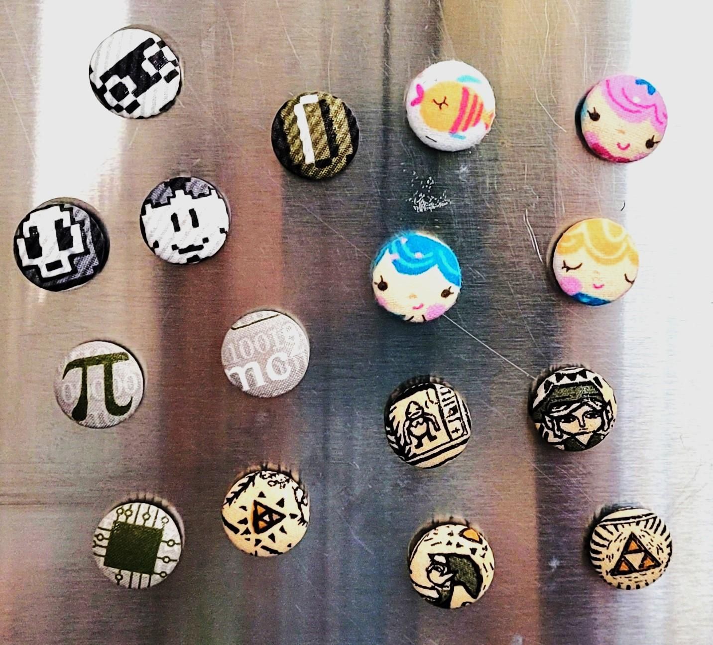 Scrap Fabric Button Magnets : 6 Steps (with Pictures) - Instructables