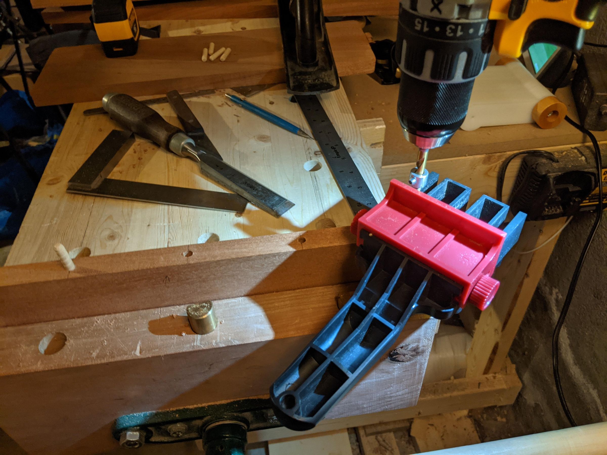 Entryway EDC Shelf W/ Letter Slot : 5 Steps (with Pictures) - Instructables