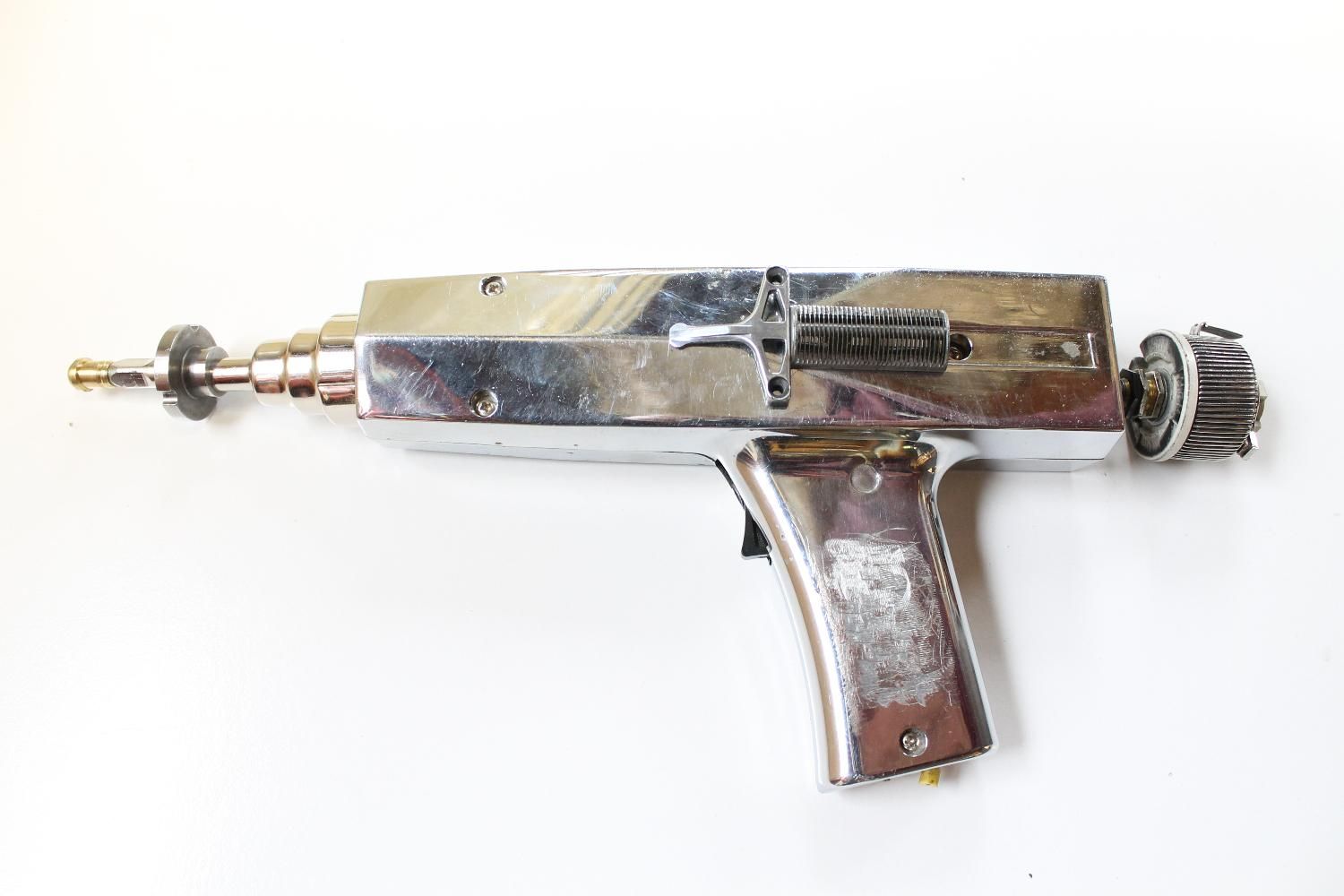 Build a Ray Gun With Sound Effects : 14 Steps (with Pictures ...