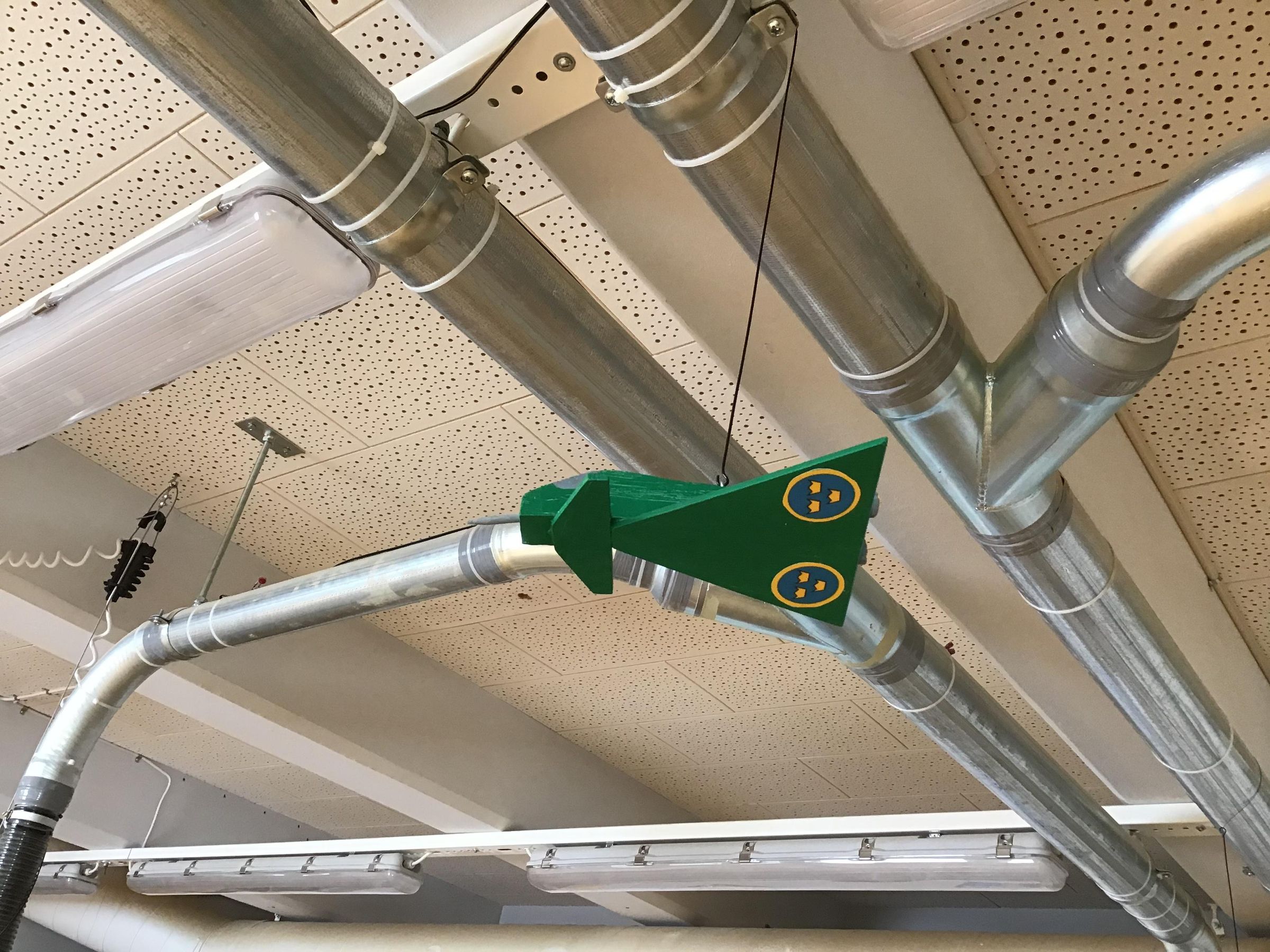 Jetflygplan : 10 Steps - Instructables