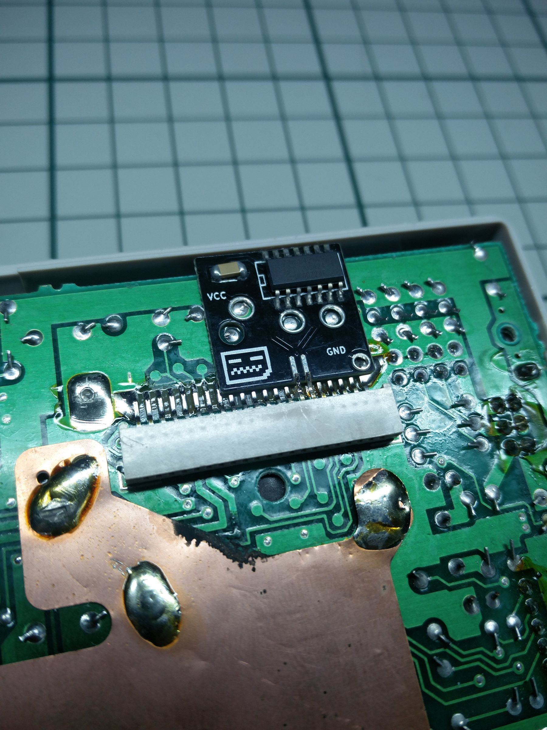 Deadpan Robot Bivert Board Tutorial for Nintendo Game Boy DMG-01 : 4 ...