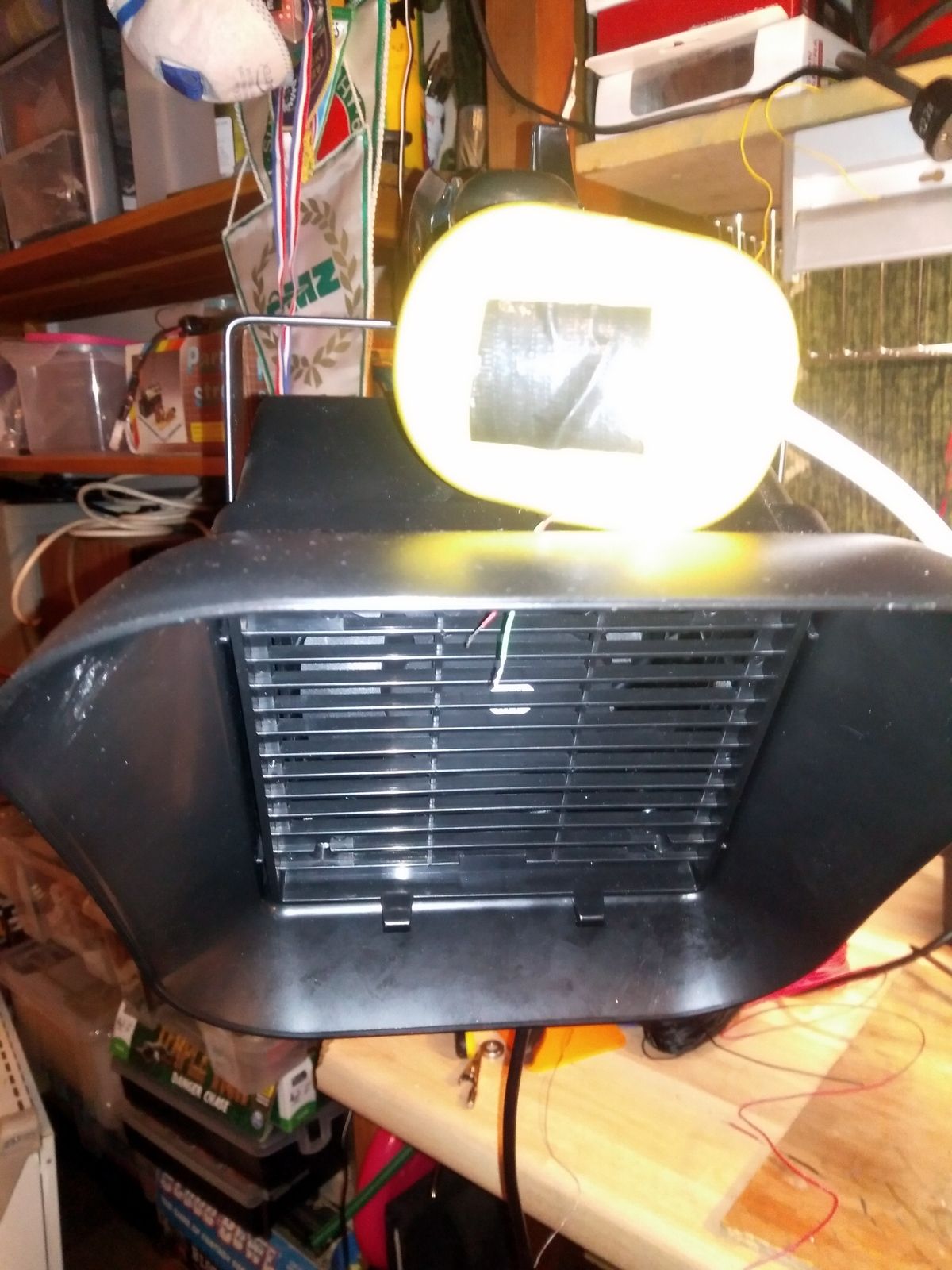 Solder and Flux Fume Extractor Light : 4 Steps (with Pictures ...