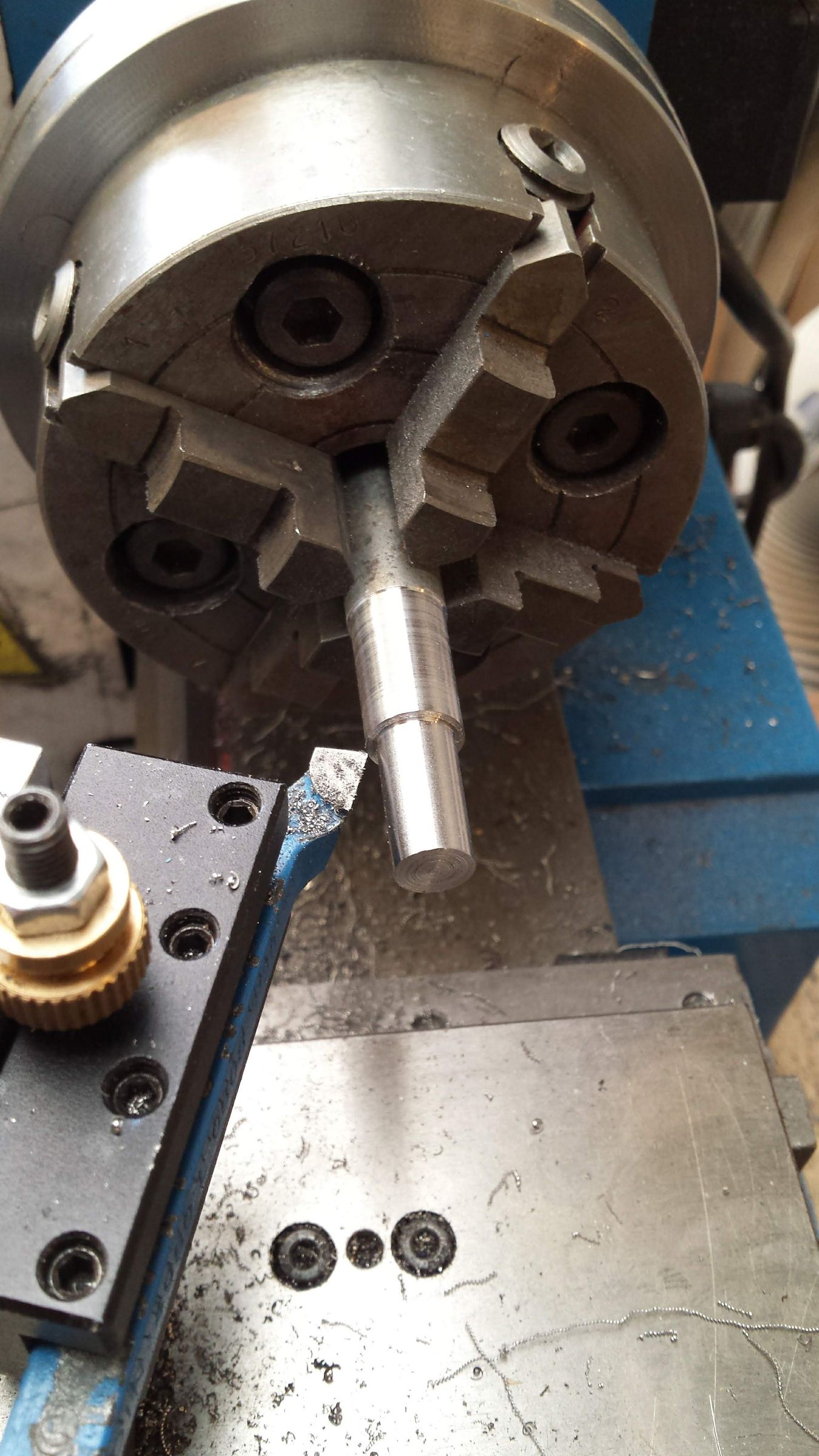 Making a Pen Turning Mandrel Kit From Scrap : 12 Steps - Instructables