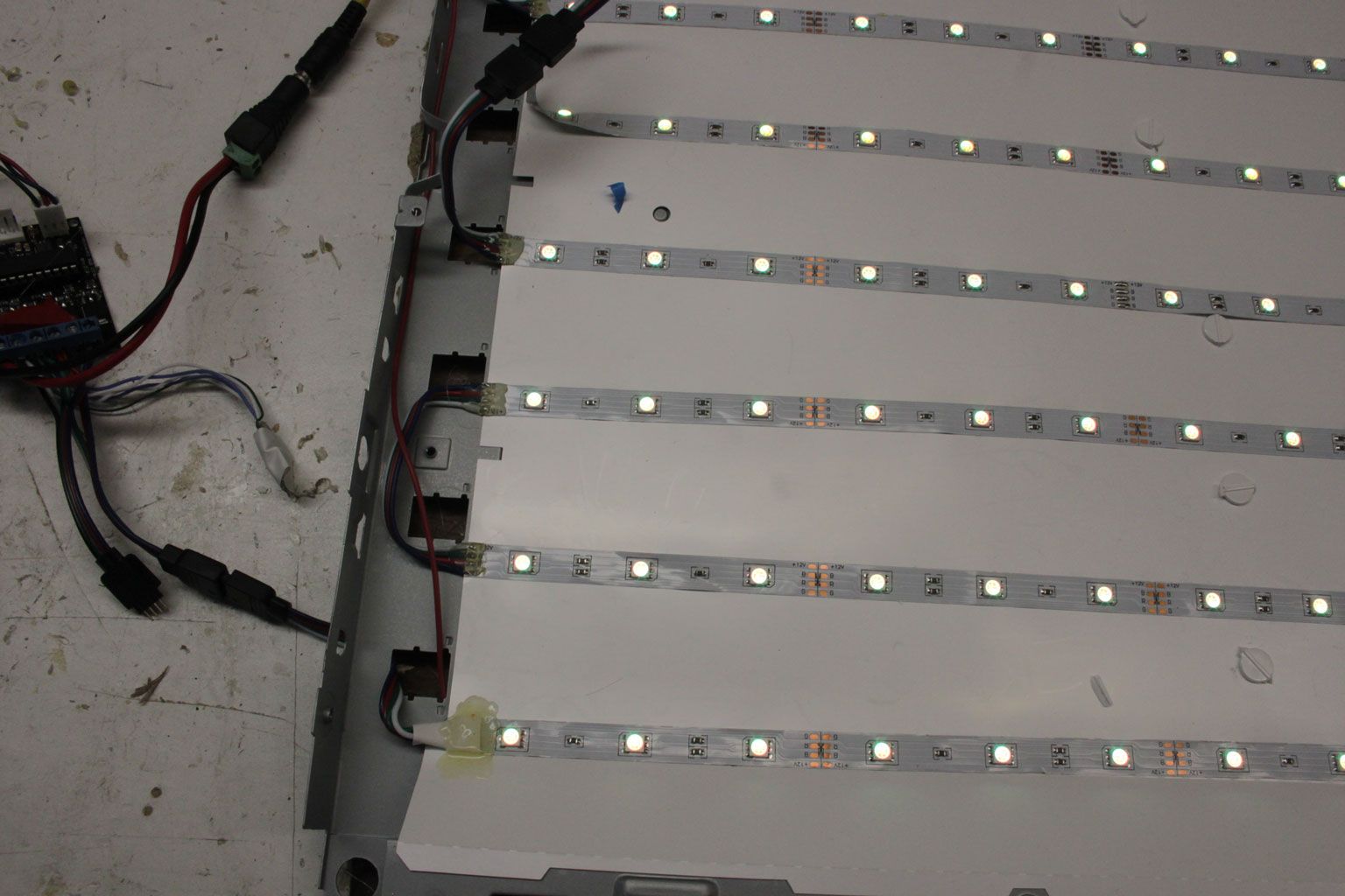 TV Backlight RGB LED Panel Conversion : 7 Steps - Instructables