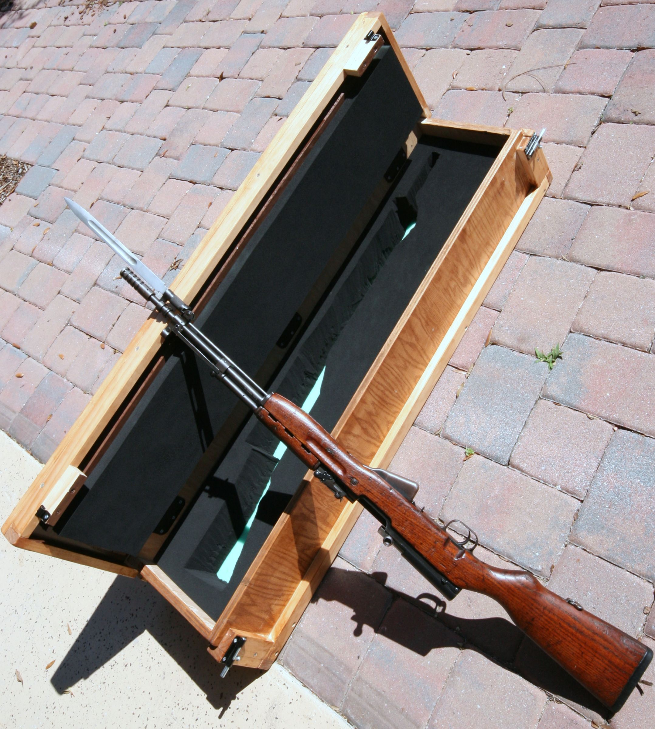 SKS Assault Rifle Carry Case - Instructables