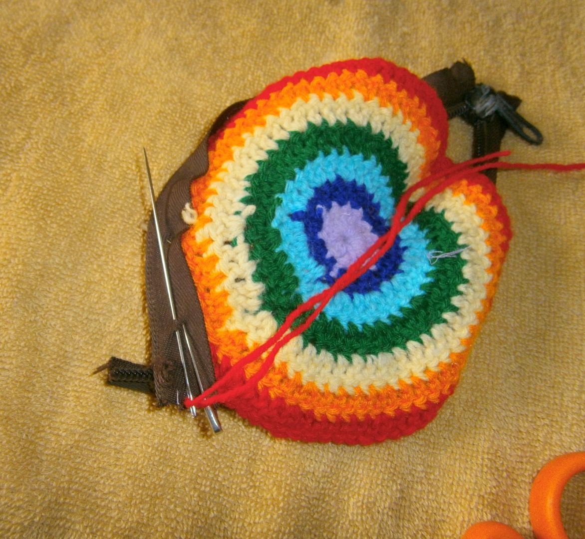 Crochet Rainbow Coin Purse : 14 Steps (with Pictures) - Instructables