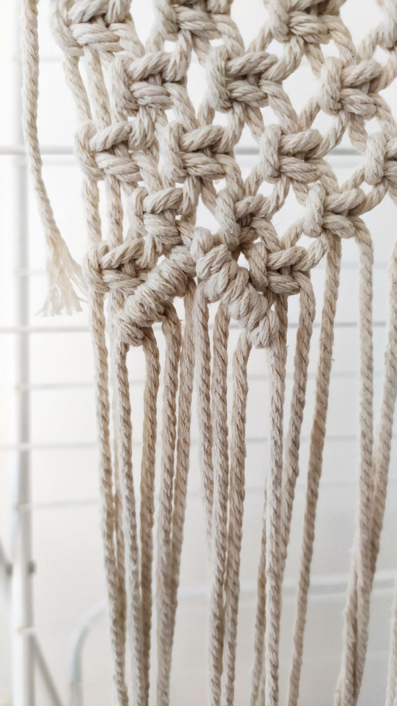 How to Make a Bohemian Macrame Rug : 14 Steps (with Pictures ...