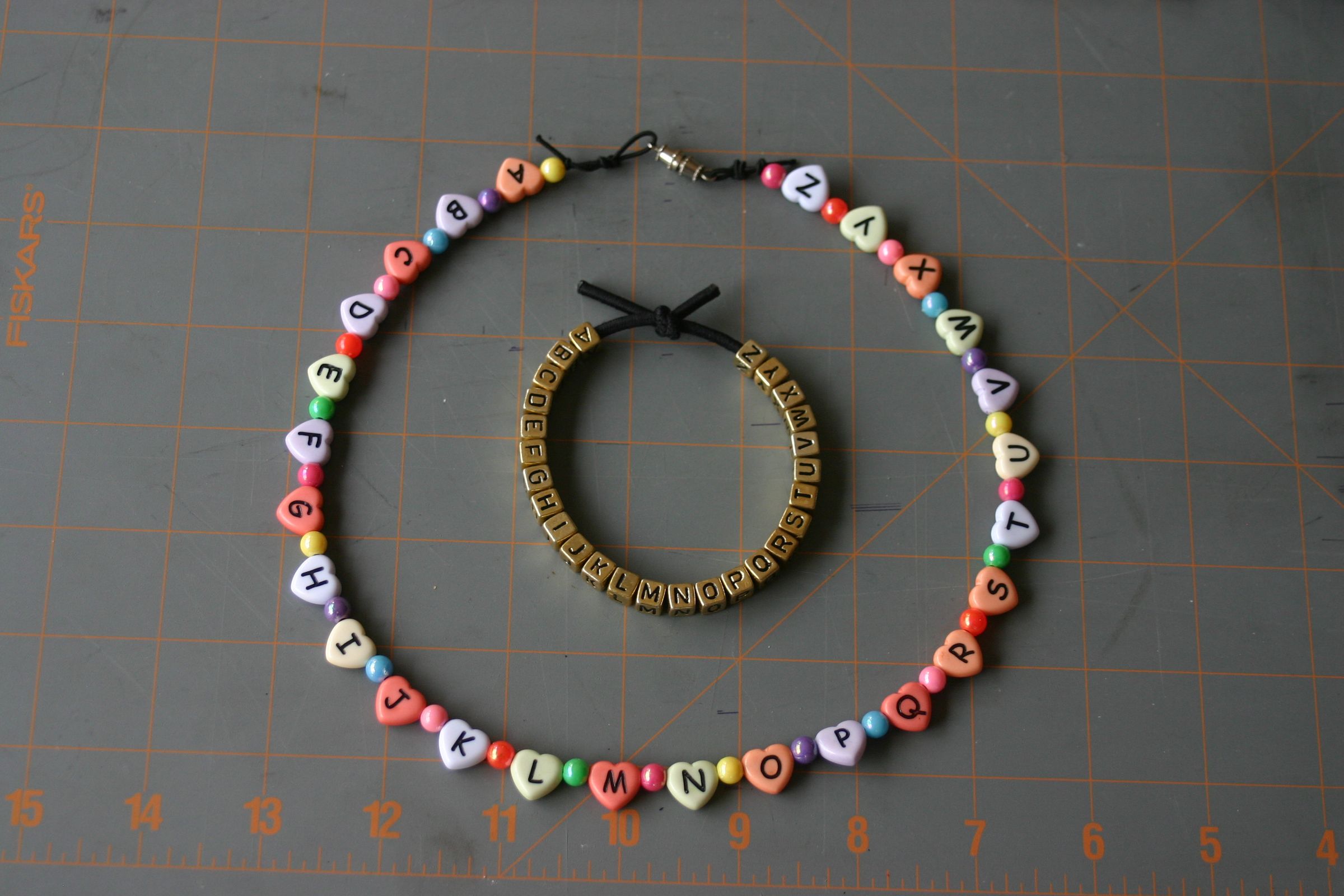 ABC Necklace and Bracelet for Children : 7 Steps - Instructables