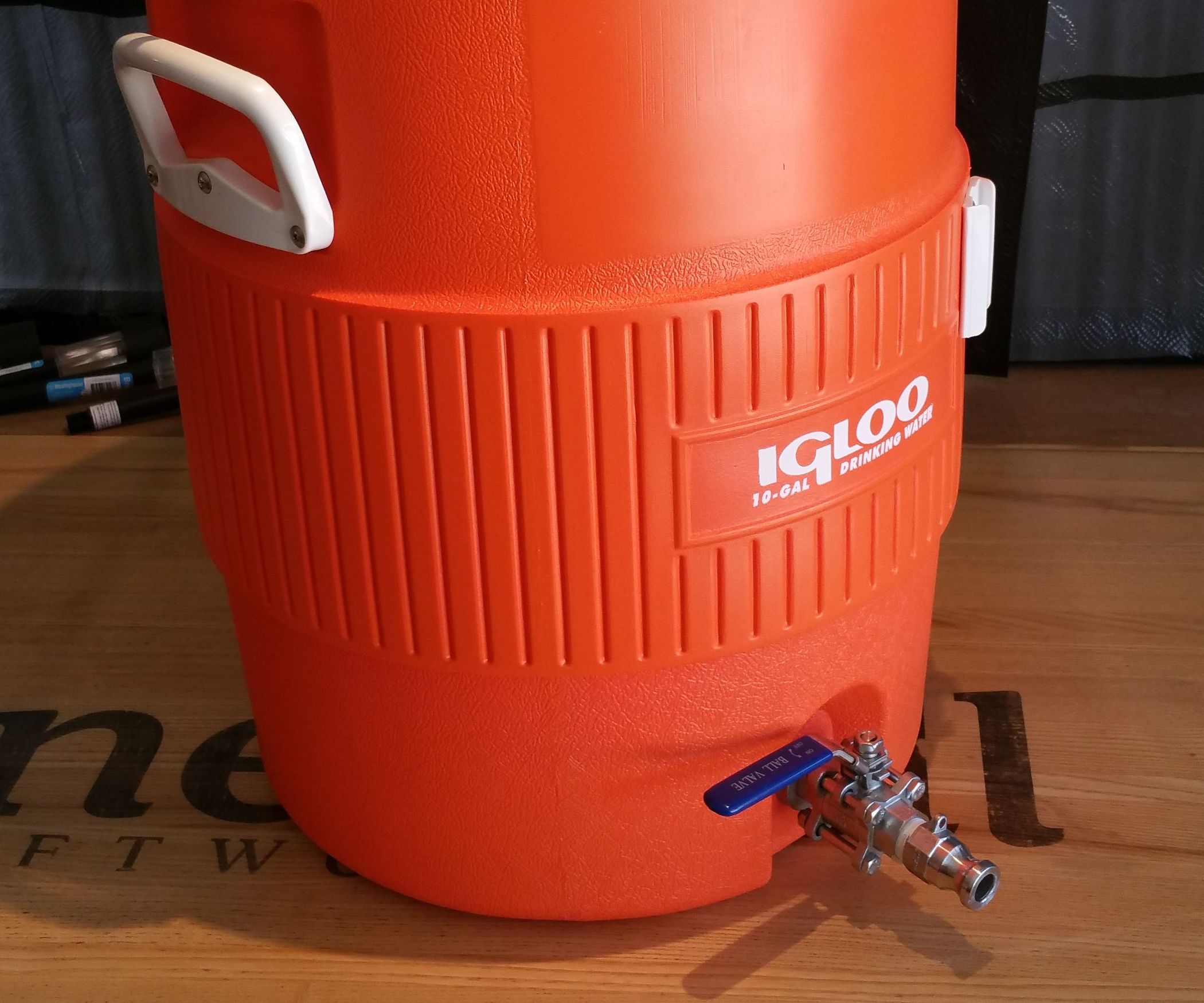 How to Make a Mash Tun for Brewing All-grain Beer : 8 Steps (with ...