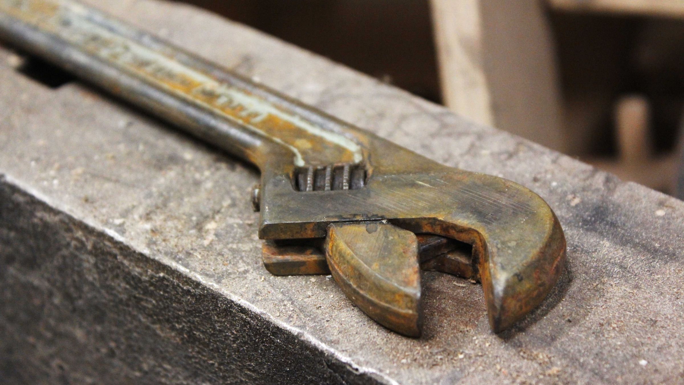 Restoring an Old Wrench : 4 Steps (with Pictures) - Instructables