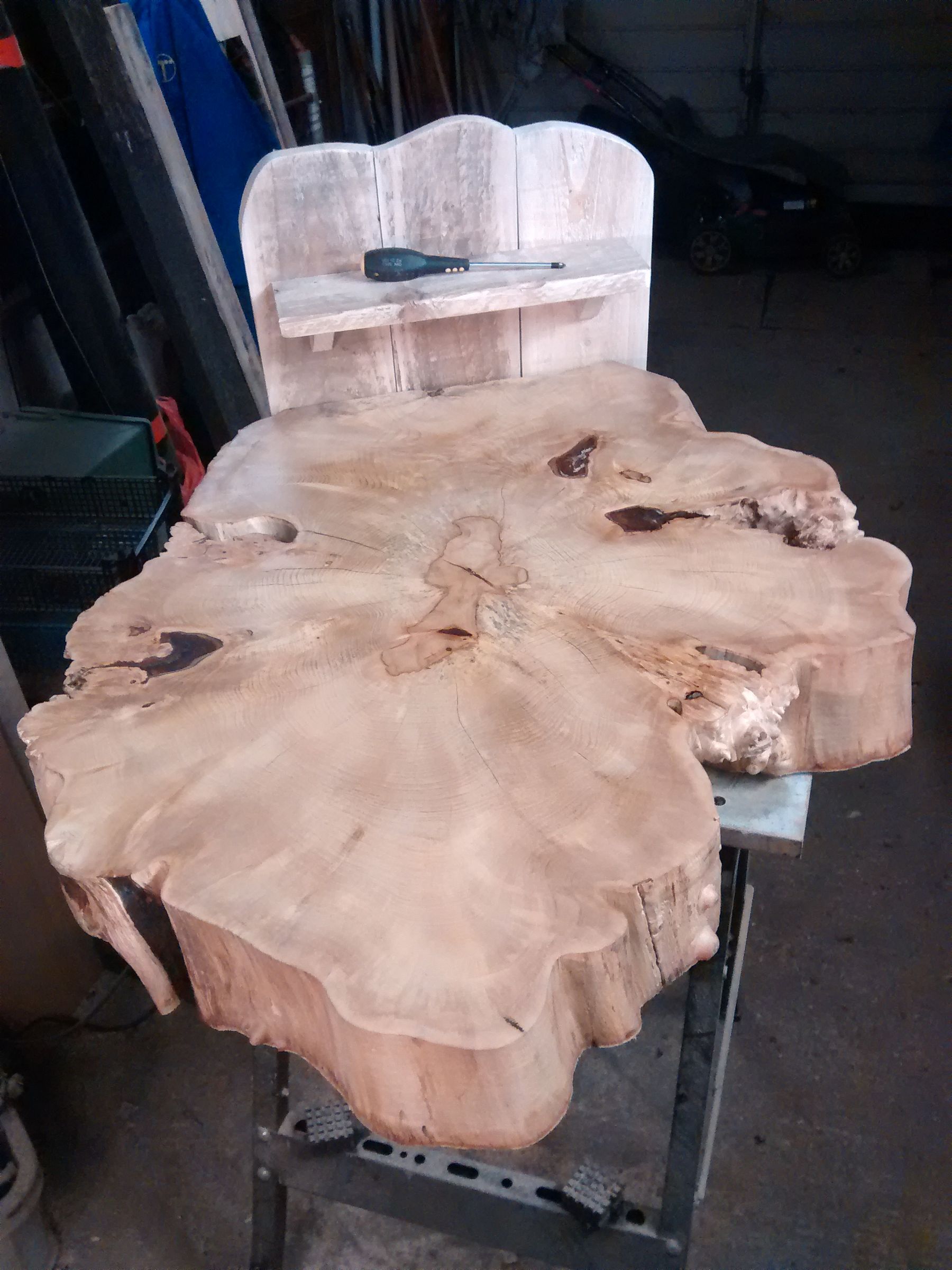 Large Log Slice Table : 9 Steps (with Pictures) - Instructables