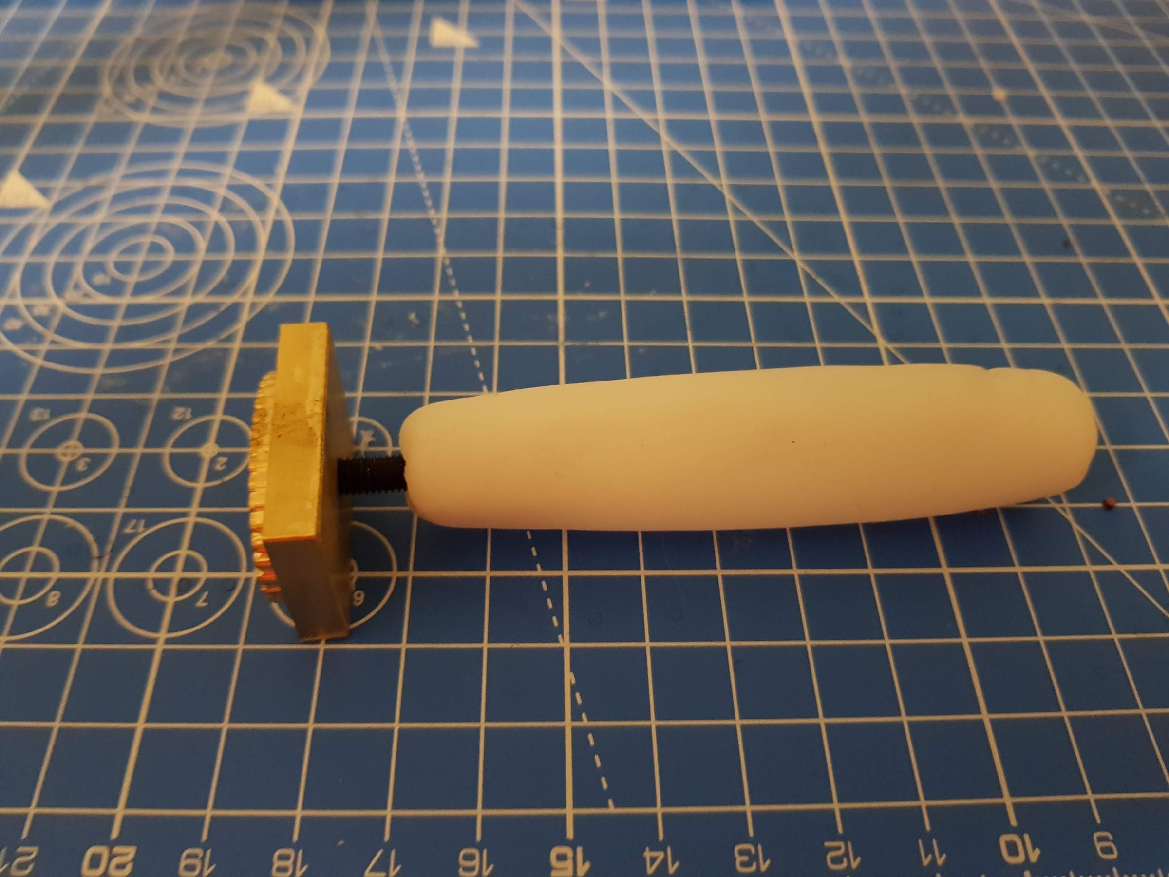 Making a Tool Handle With Polymorph : 4 Steps - Instructables