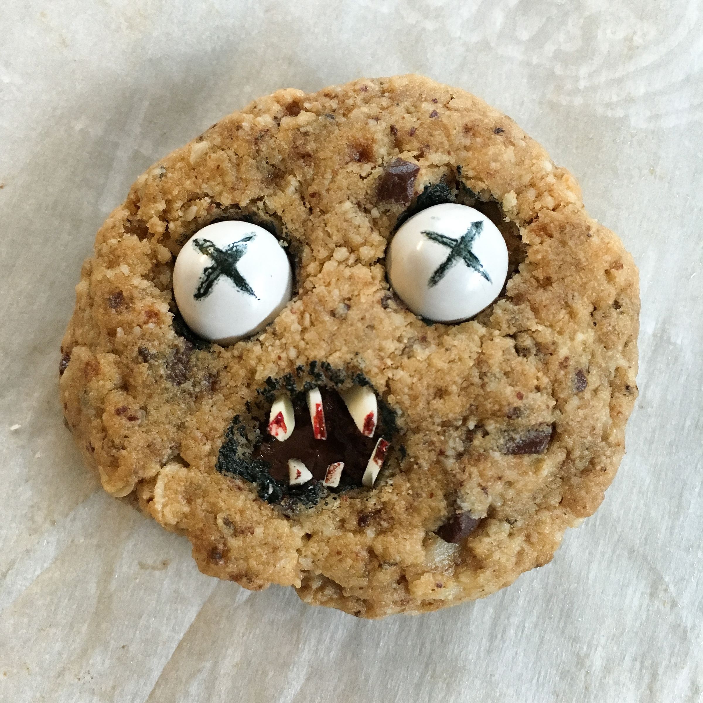 Creepy Chocolate Chip Cookies : 3 Steps (with Pictures) - Instructables