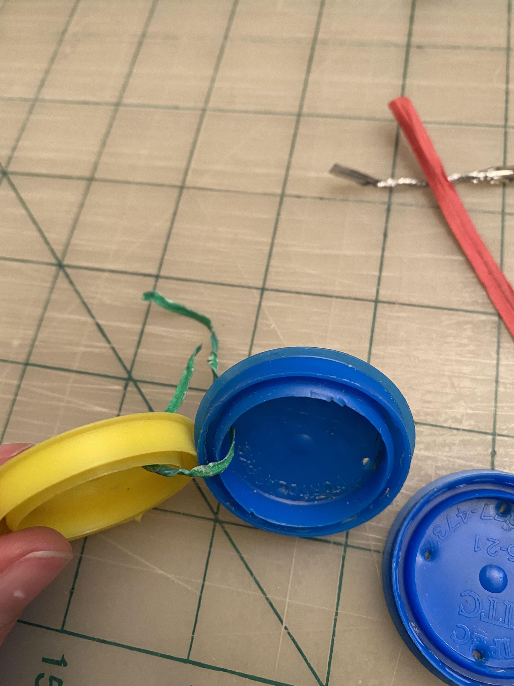 Recycle Warrior Plastic Chain Mail : 7 Steps (with Pictures ...