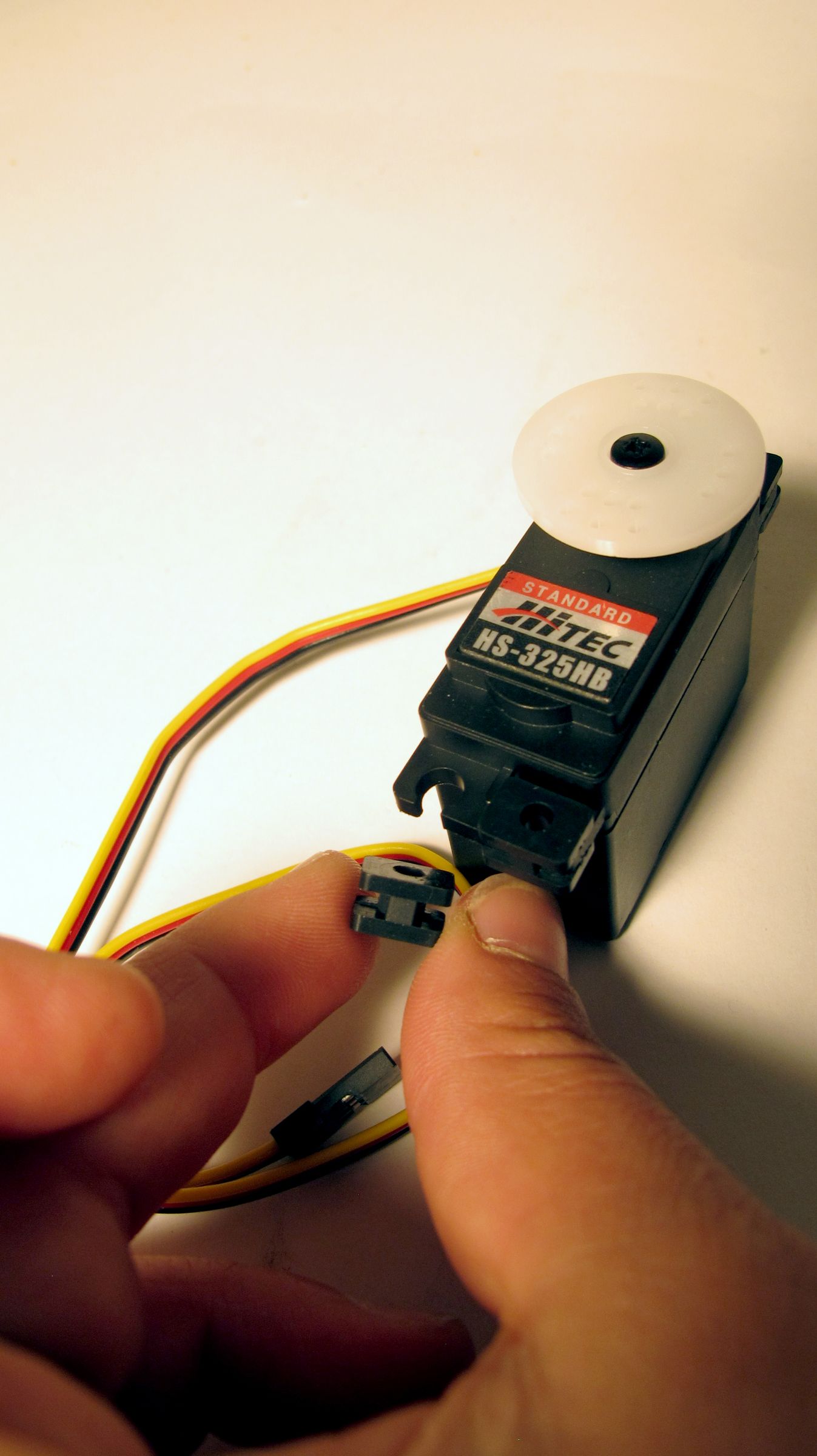 Make a Swimming Robo-Snake : 19 Steps (with Pictures) - Instructables