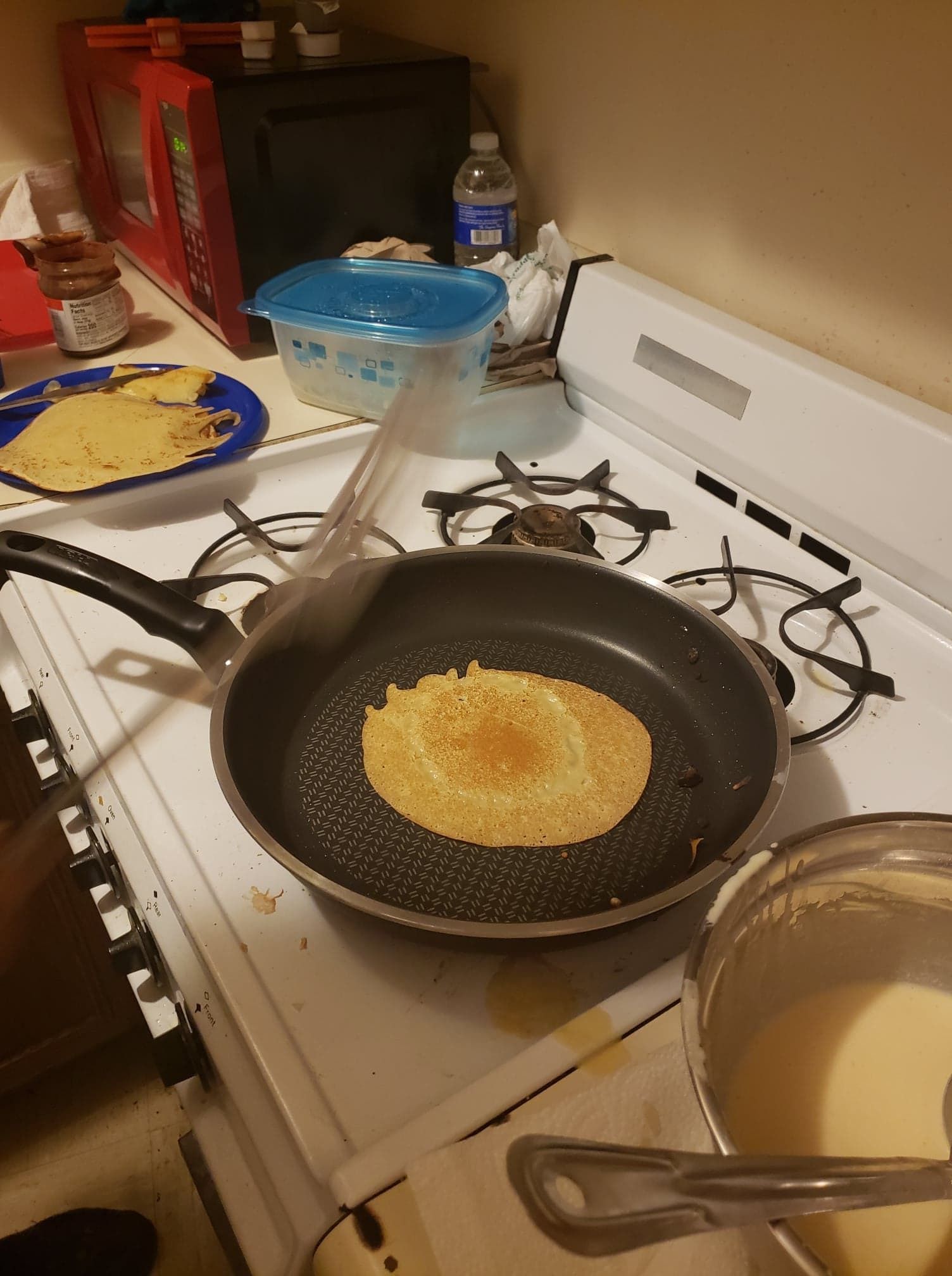 How to Cook a Crepe Using a Frying Pan : 8 Steps - Instructables