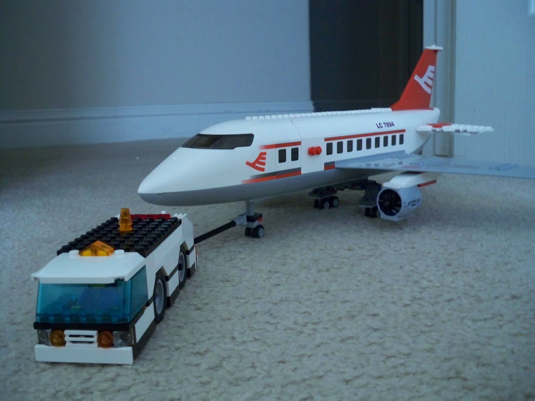 LEGO Airplane Tug - Instructables