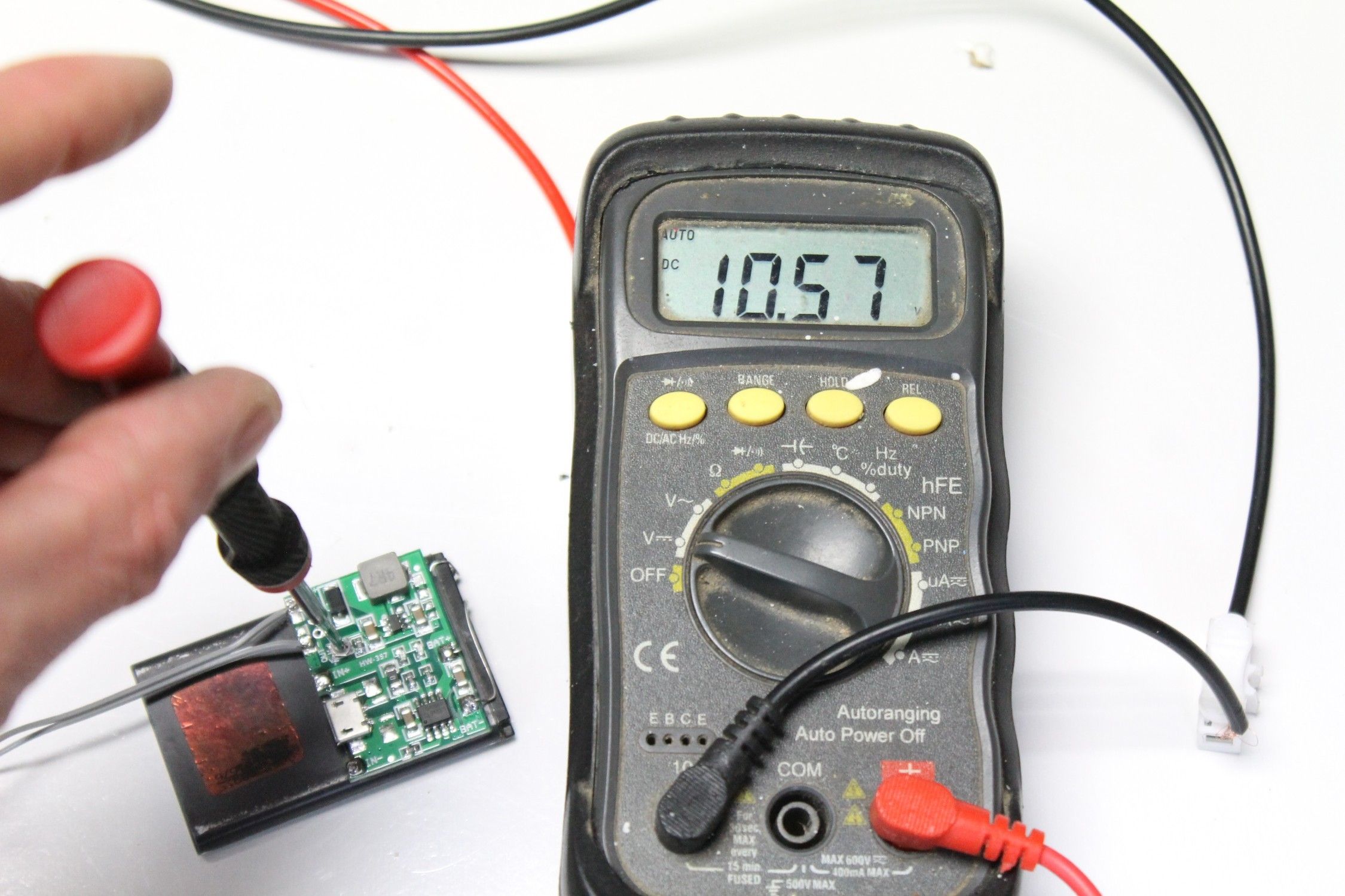 Reuse Old Mobile Phone Batteries : 10 Steps (with Pictures) - Instructables